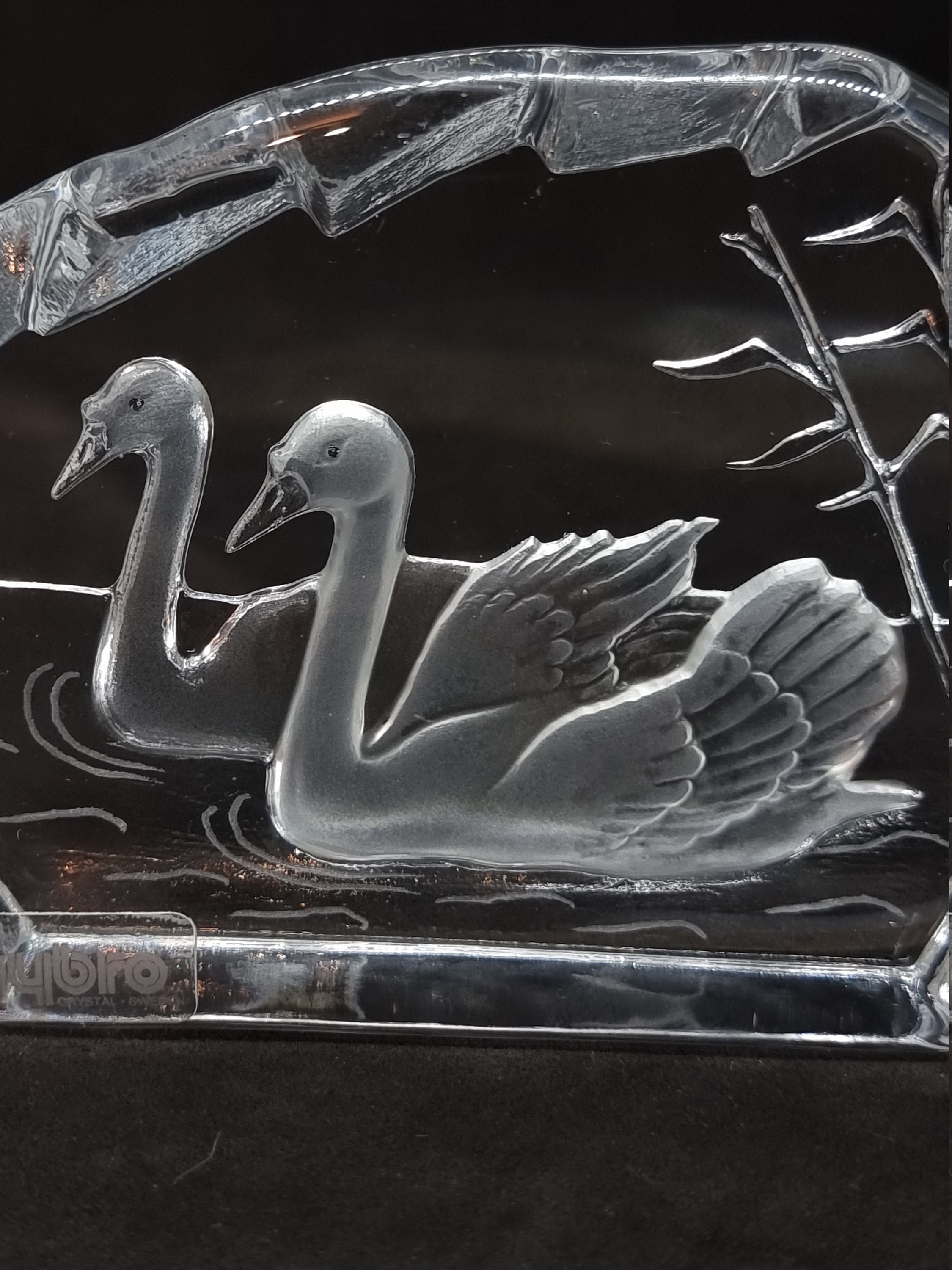 Vintage Nybro Sweden Crystal Glass Wapaperweight Sculpture "swans" | - Etsy