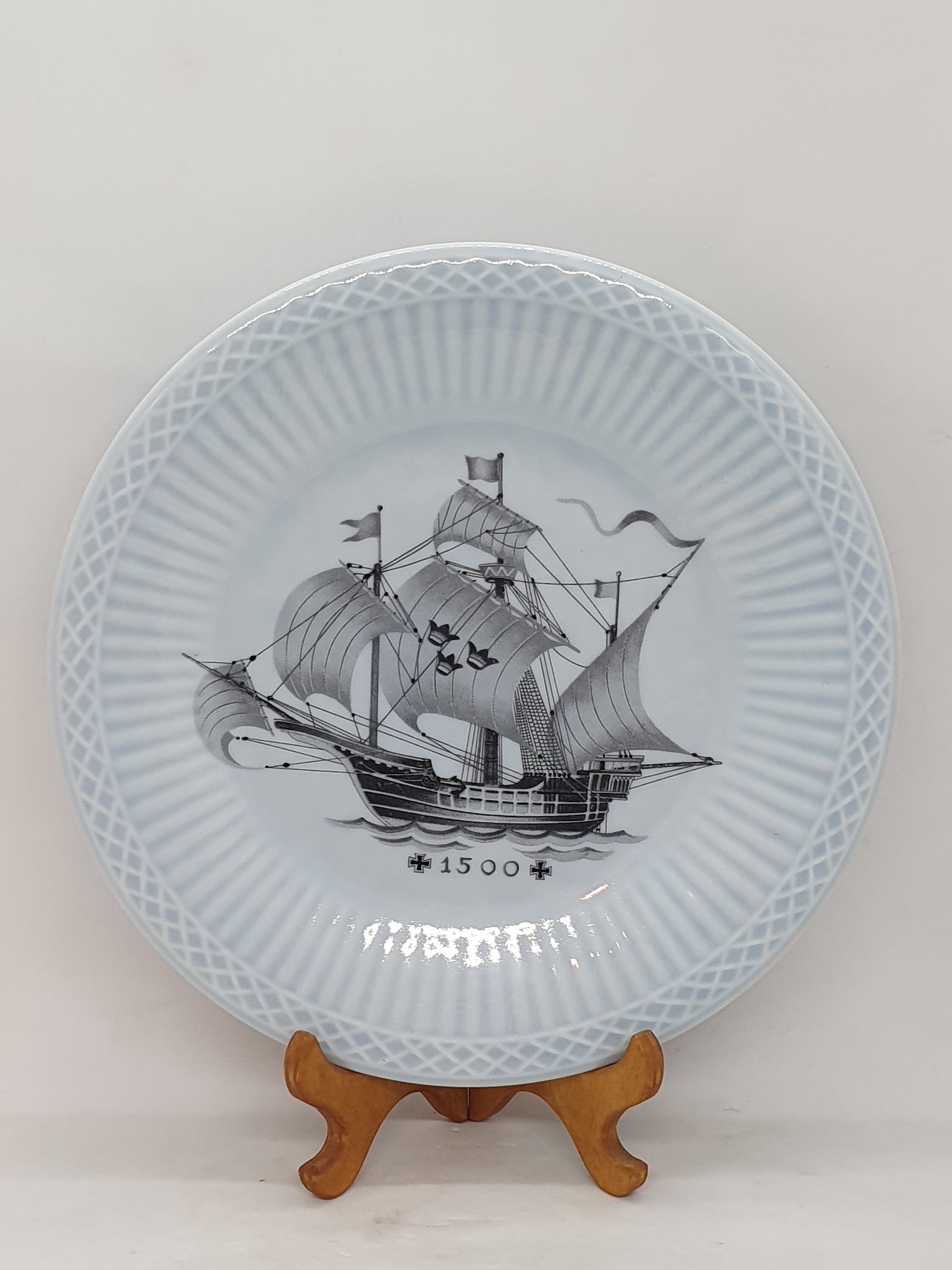 Vintage Swedish Porcelain Plate Ship "1500" by Rorstrand Sverige ...