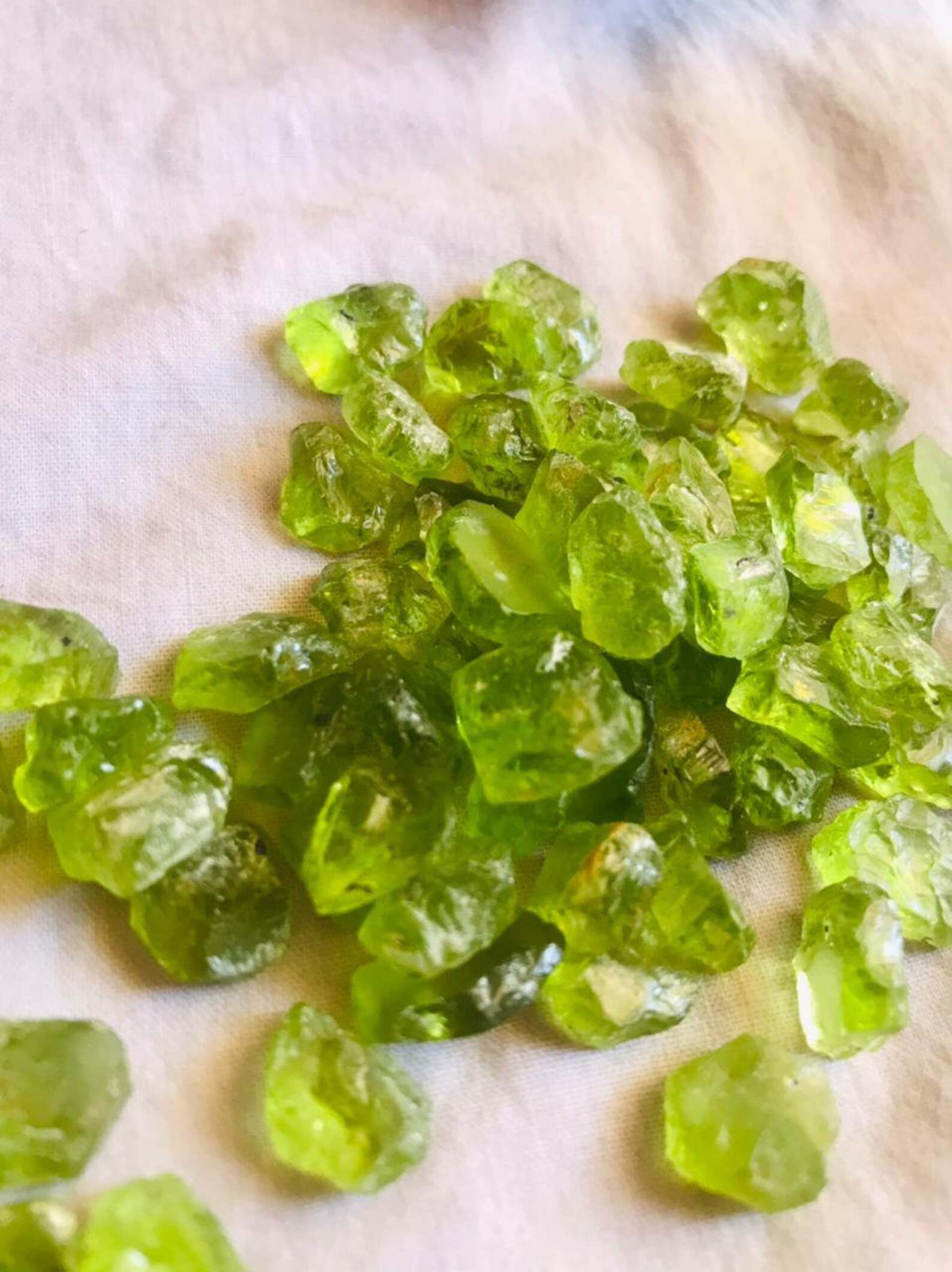 Peridot Raw Peridot Rough Natural Peridot Peridot Gemstone - Etsy India