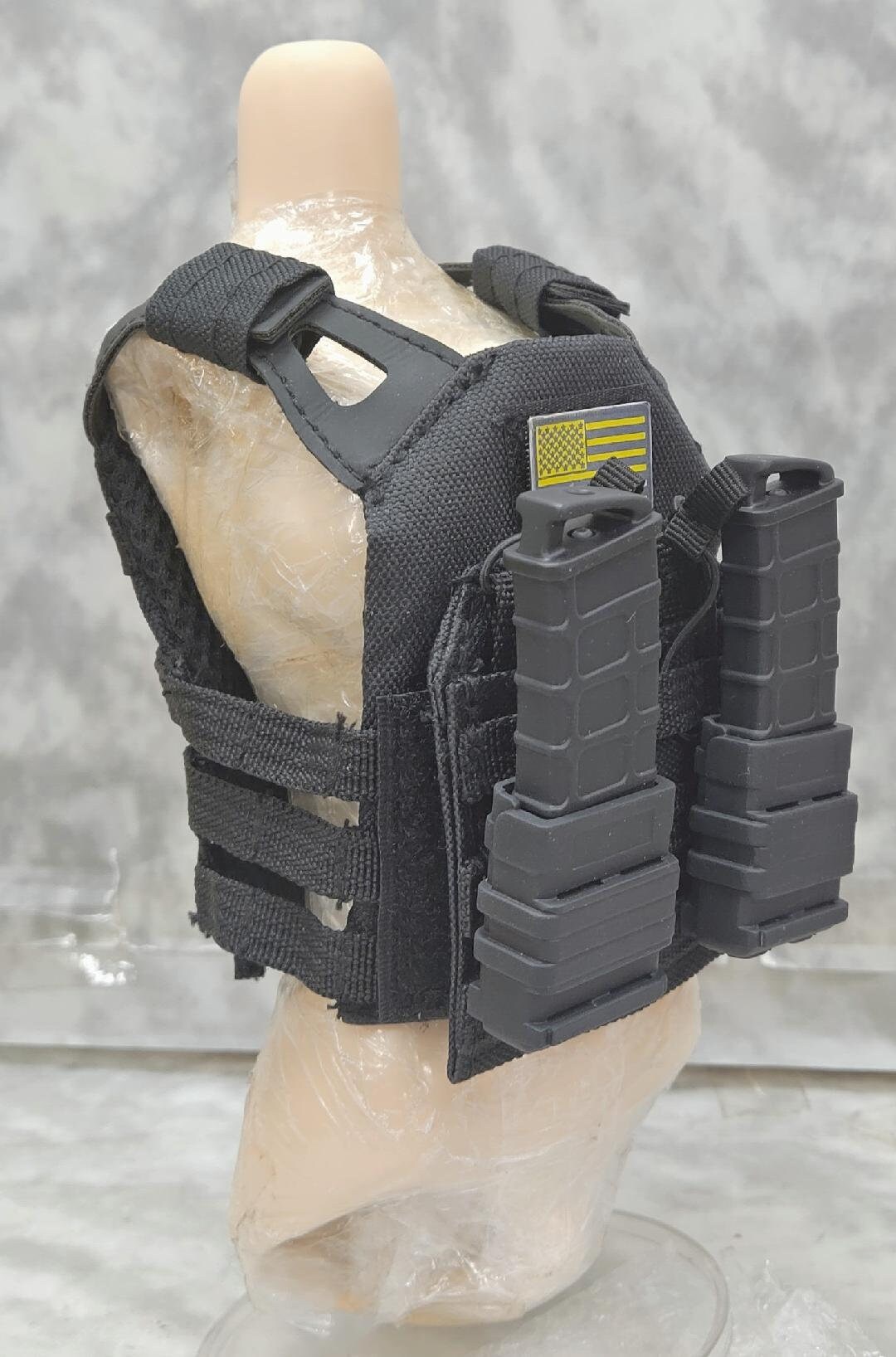 1:3 Scale Miniature Model Black Color Tactical Vest Two Magazines Two ...
