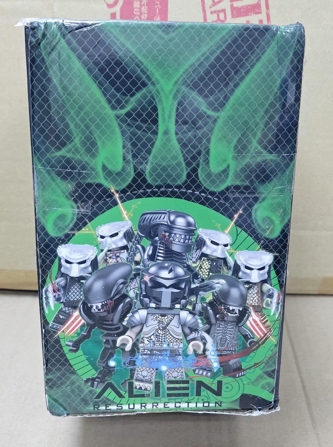 Alien and Predator Minifigures Building Blocks Original Box Trading ...