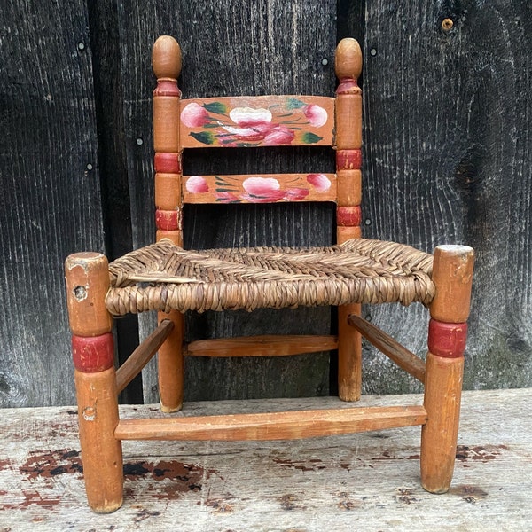 Small Wood Chair - Etsy