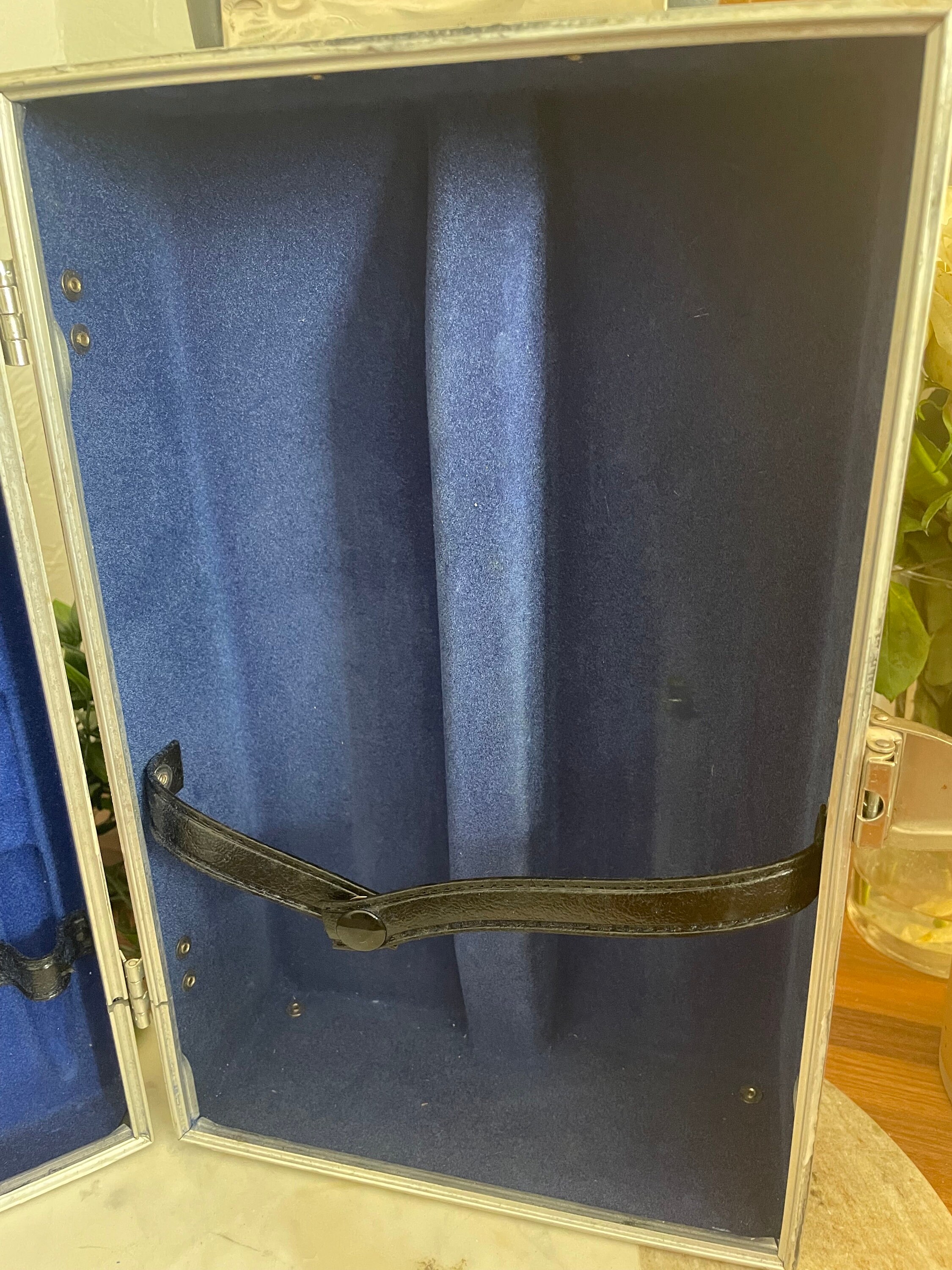 Vintage Travel Bar Portable Pub 2 Bottle Suitcase Cocktail Liquor ...