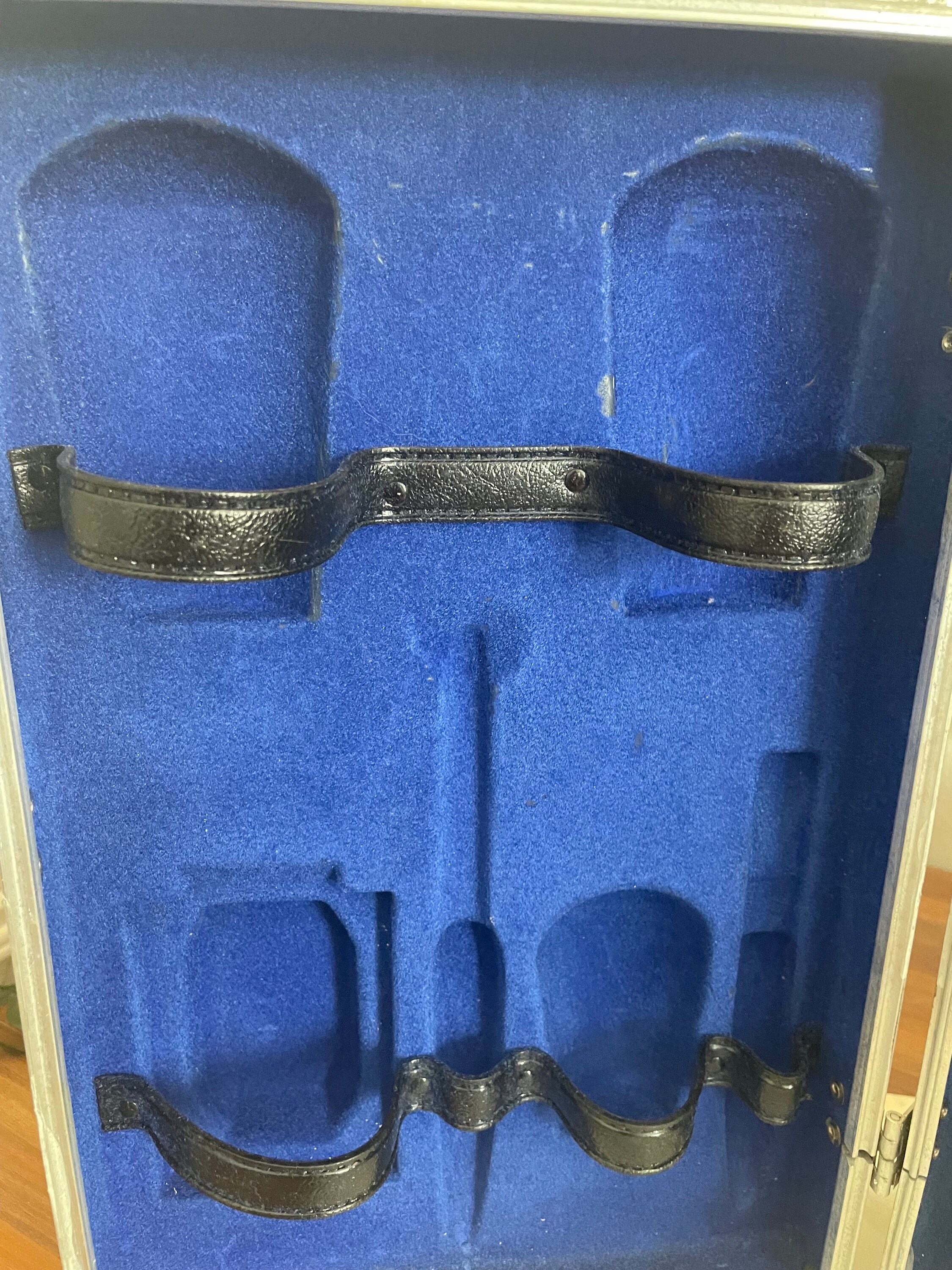 Vintage Travel Bar Portable Pub 2 Bottle Suitcase Cocktail Liquor ...