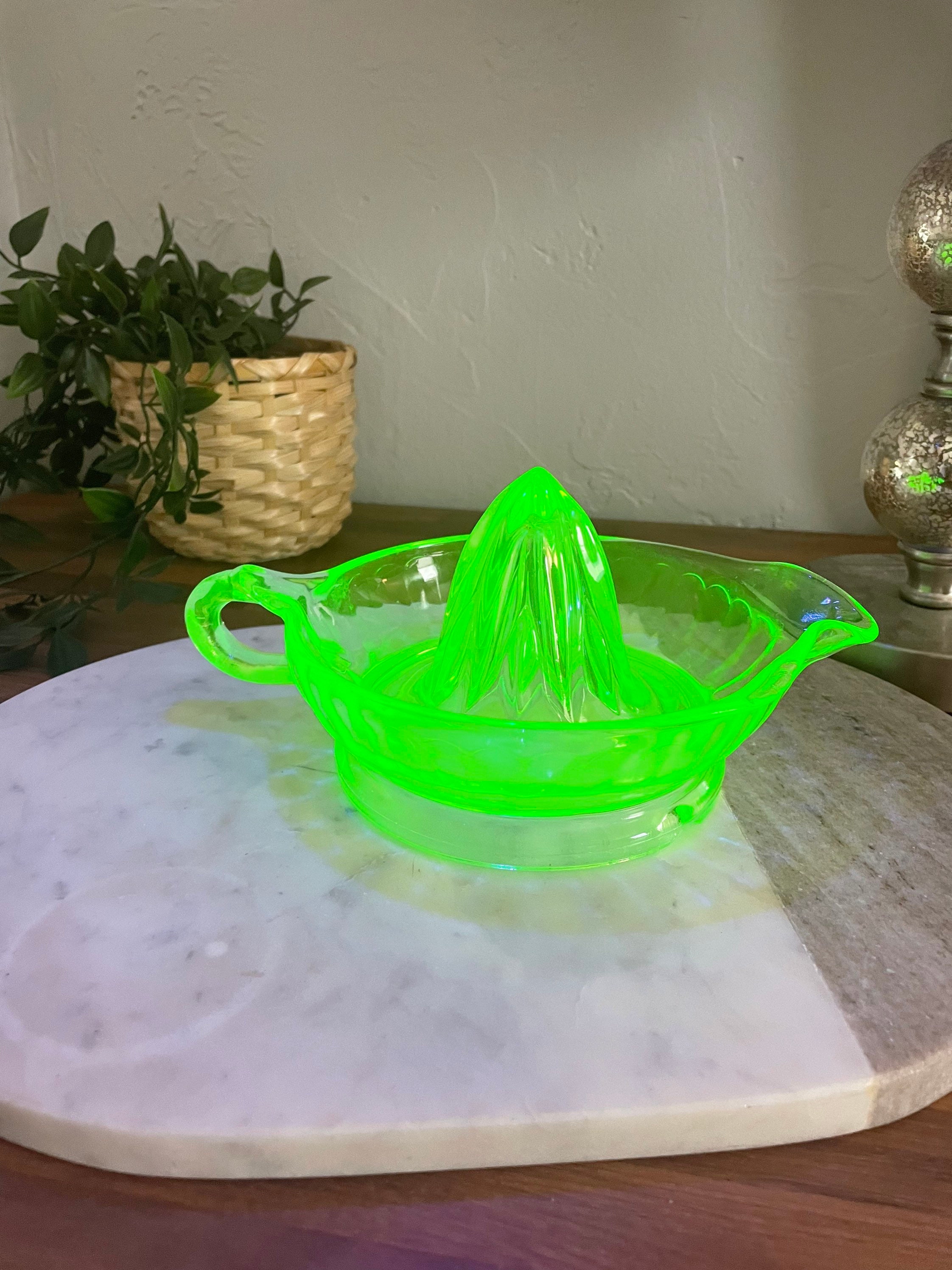 Vintage Uranium Vaseline Green Glass Large Footed Citrus Reamer Juicer ...