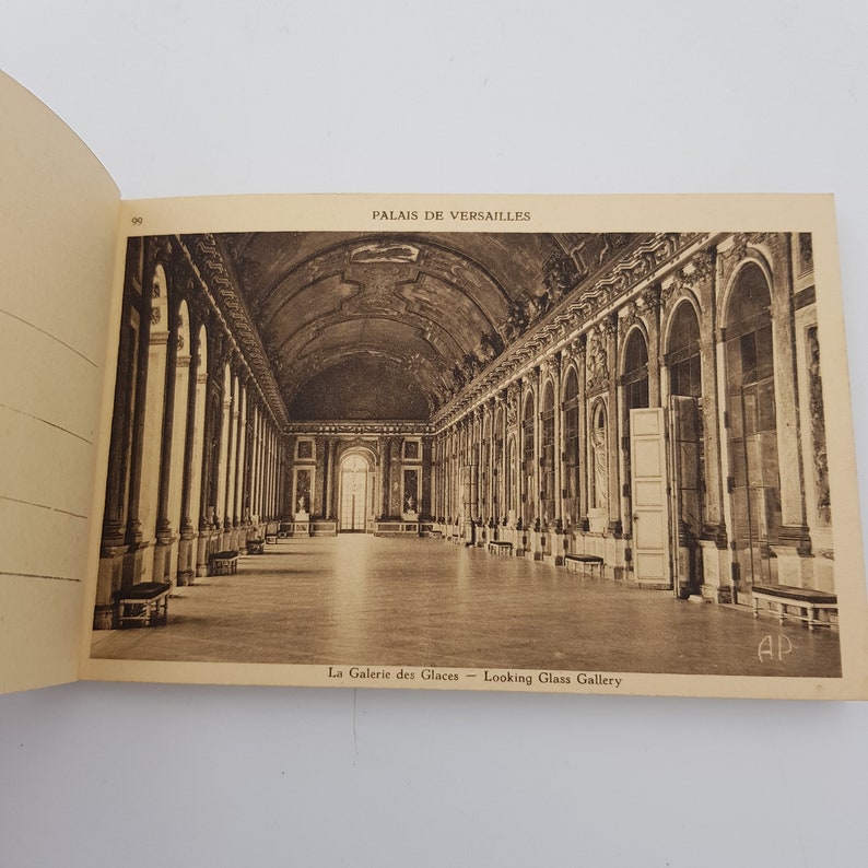 1920s Postcards Booklet | Versailles Castle and Gardens | 23 Detachable ...