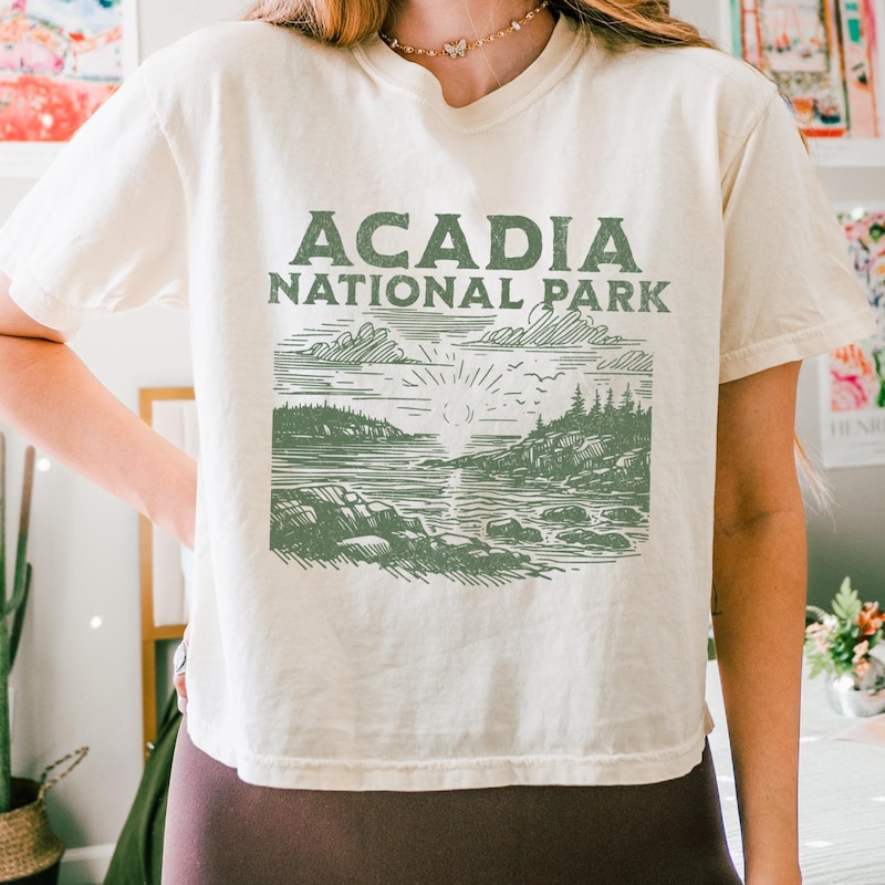 Granola Girl Cropped Shirt - Etsy