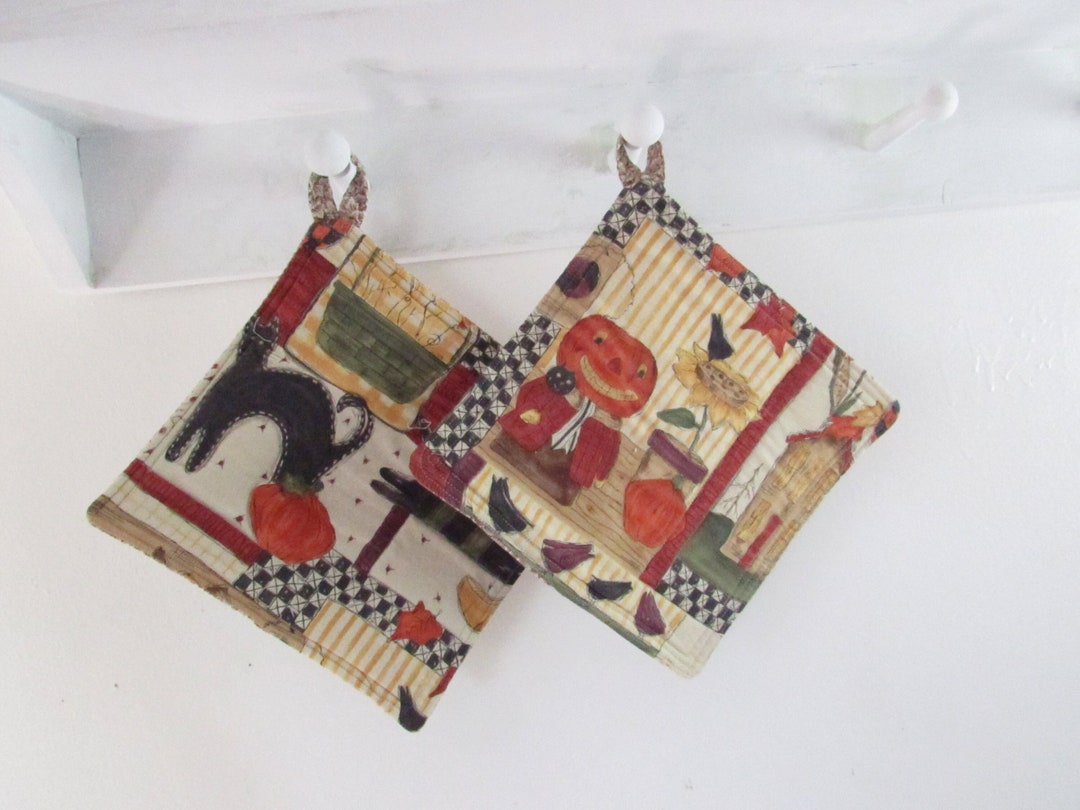 Primitive Halloween Potholders - Set of Two Thermal Lined Quilted ...