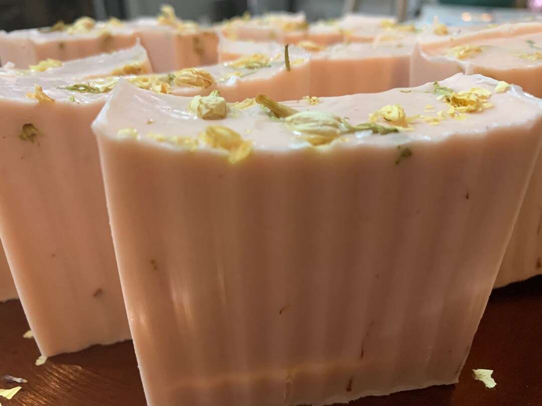 Soapi Sweetie Blendz Honeysuckle Jasmine Bar Soaps - Etsy.de