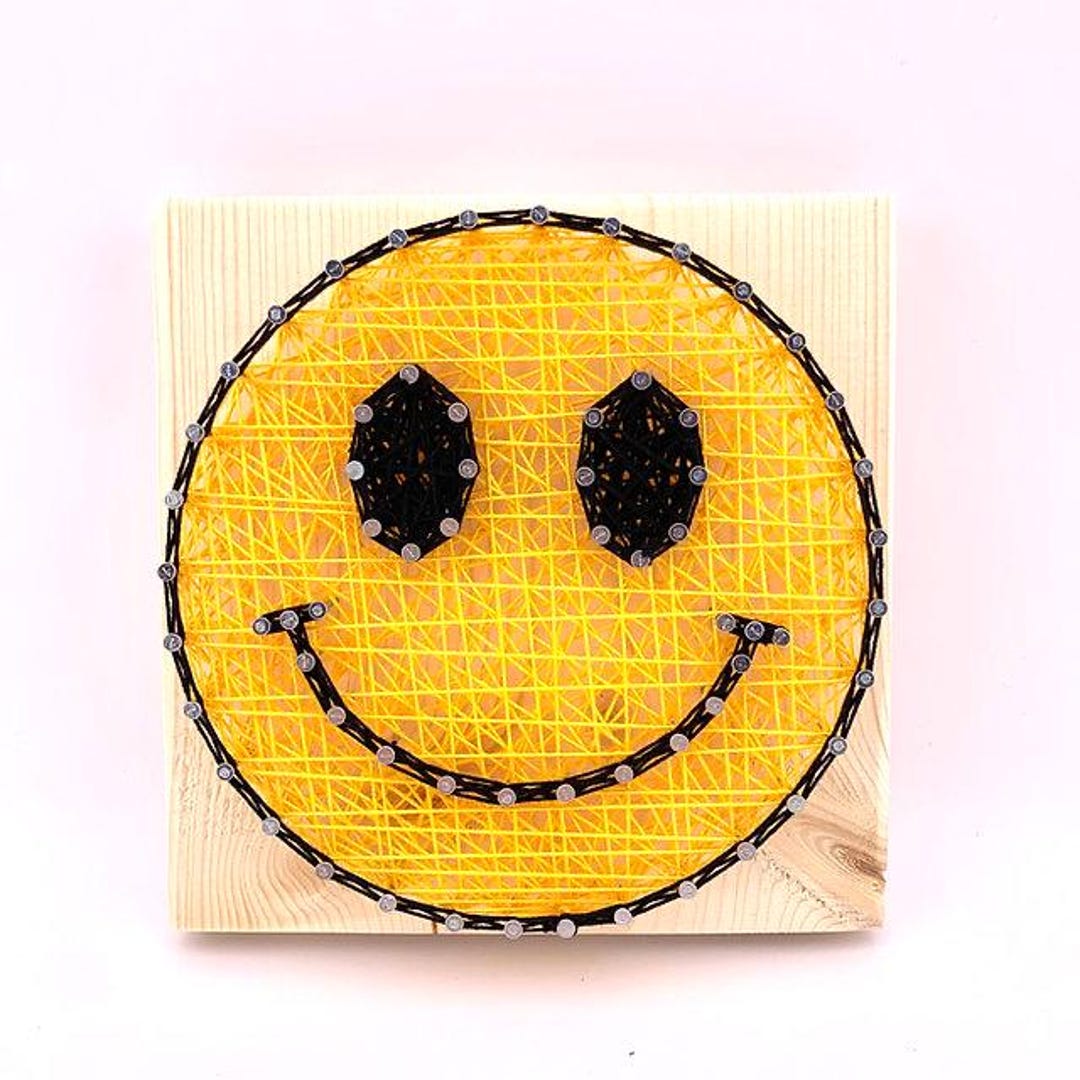 Smiley Face String Art Kit - Etsy