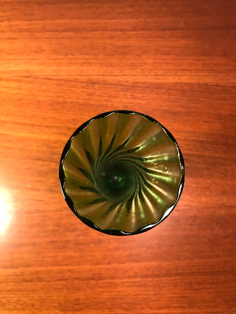 Vintage Retro Green Glass Vase With Clear Base Etsy