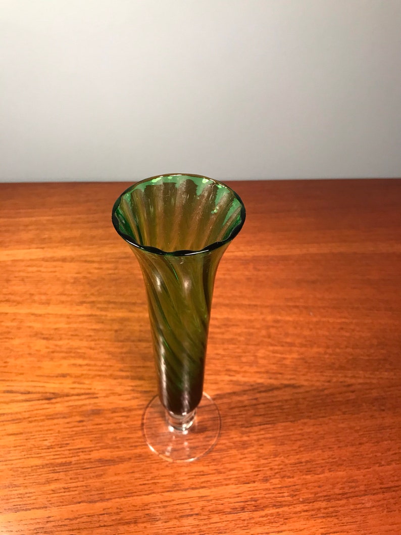 Vintage Retro Green Glass Vase With Clear Base Etsy