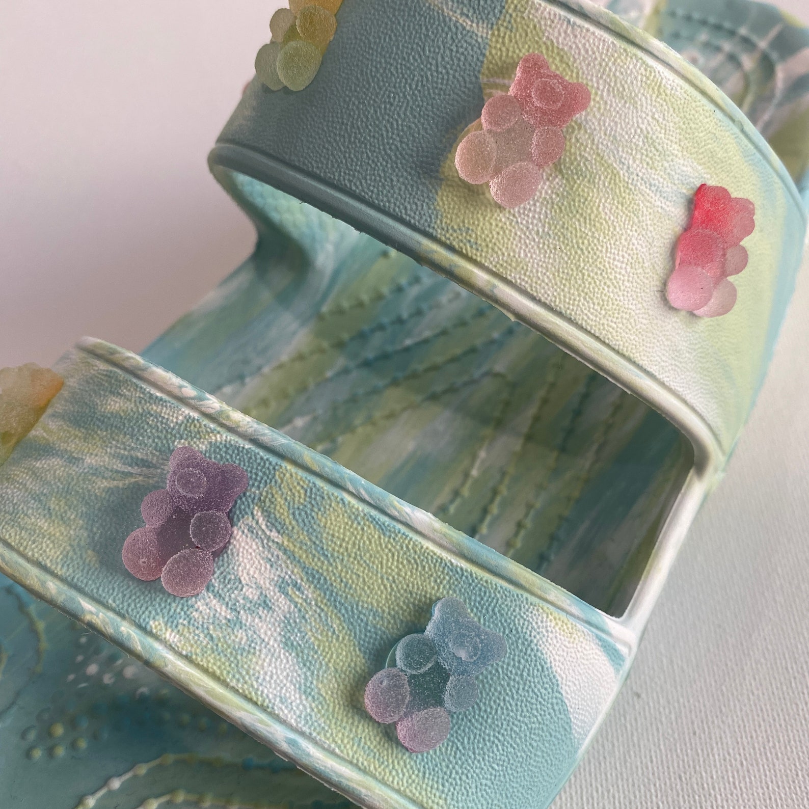 Ombre Sour Gummy Bear Shoe Charms Set of 6 Charms - Etsy