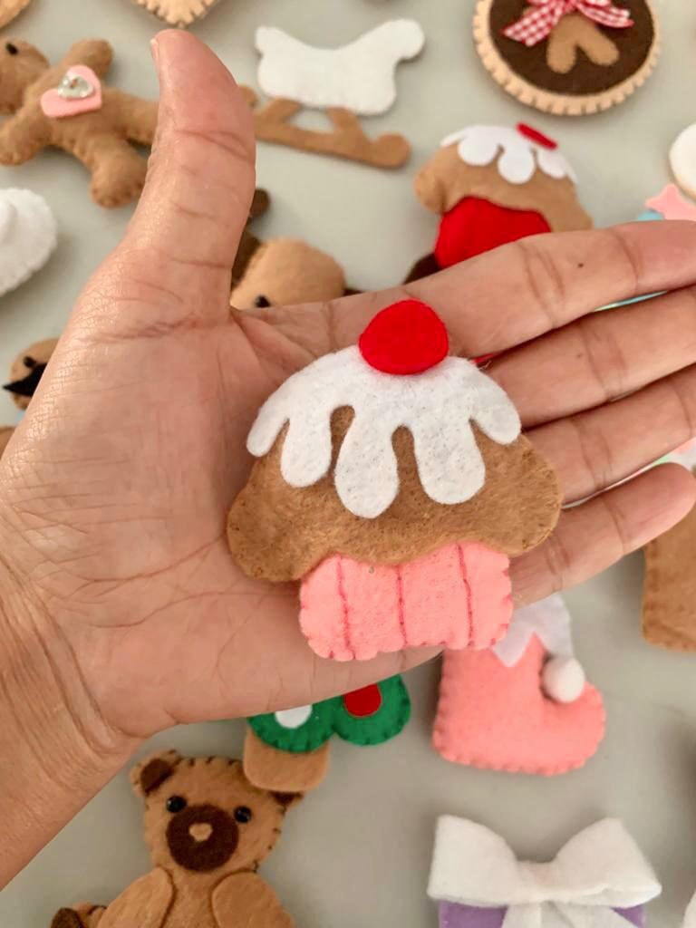 Christmas Felt Ornaments PDF Pattern, DIY Christmas Ornaments, Elf ...