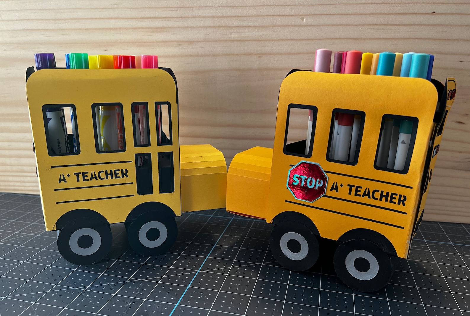 3-D School Bus Pen/marker Holder Included Short and Large Bus Design ...