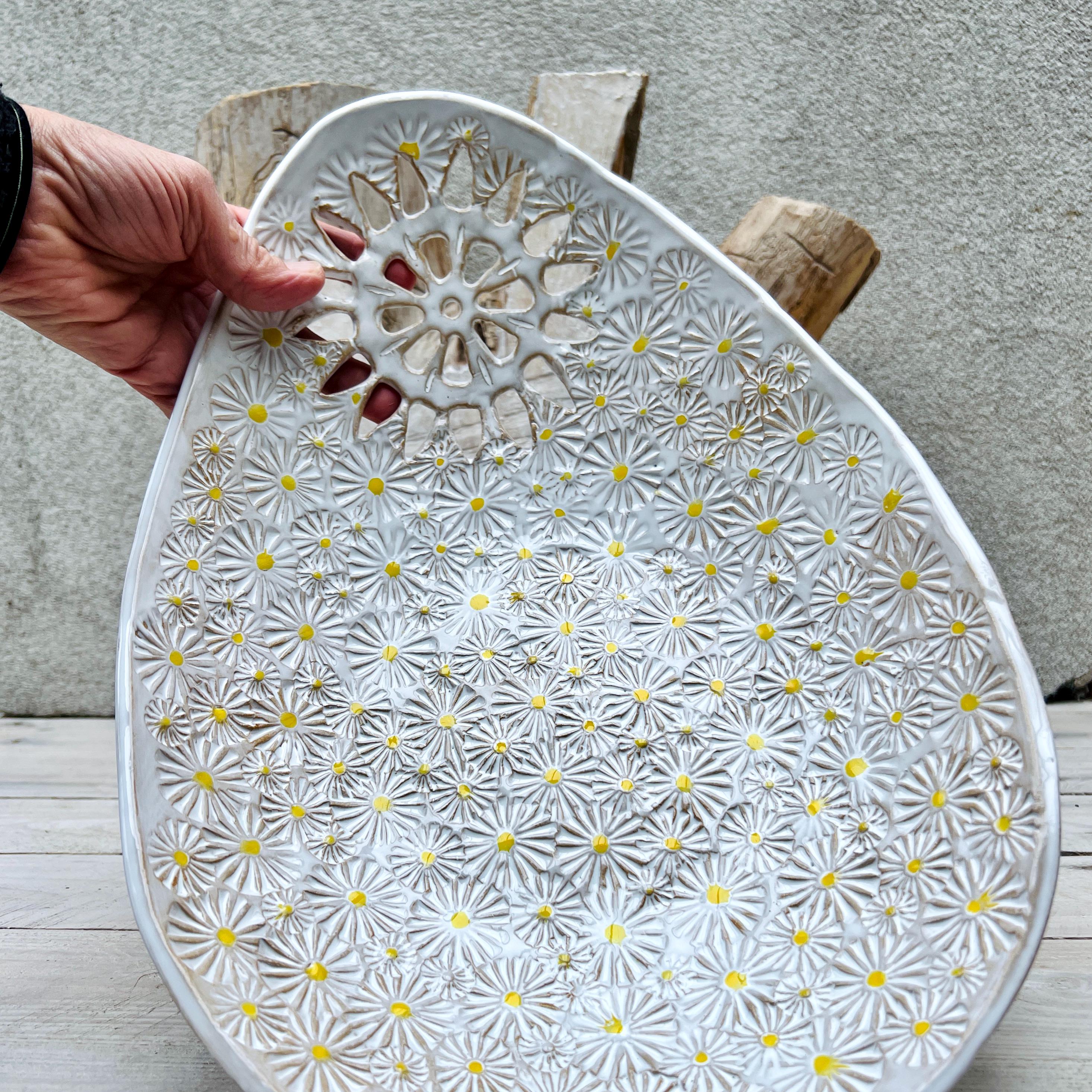 Folk Oval Fruit Bowl Daisy Floral Pattern - Etsy
