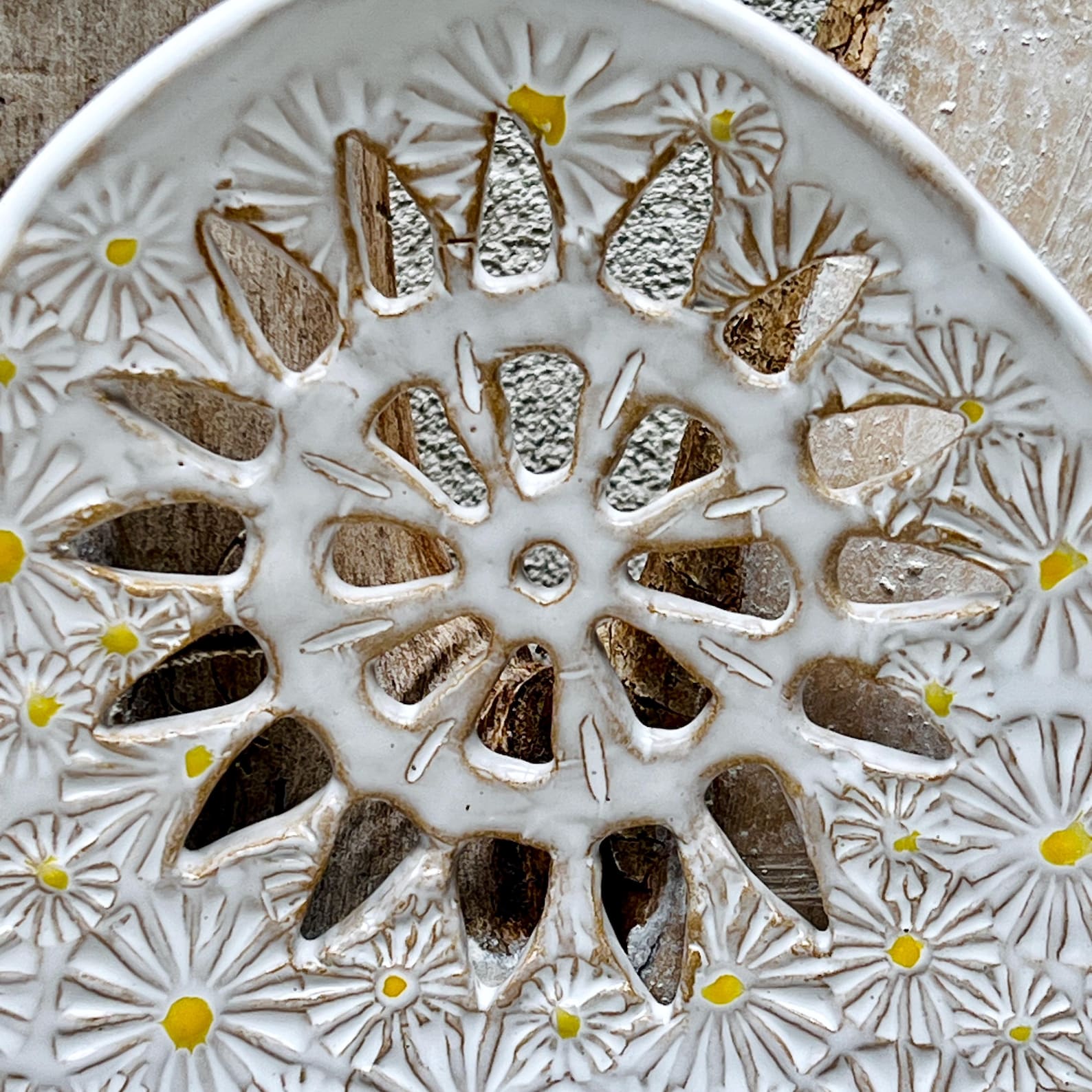 Folk Oval Fruit Bowl Daisy Floral Pattern - Etsy