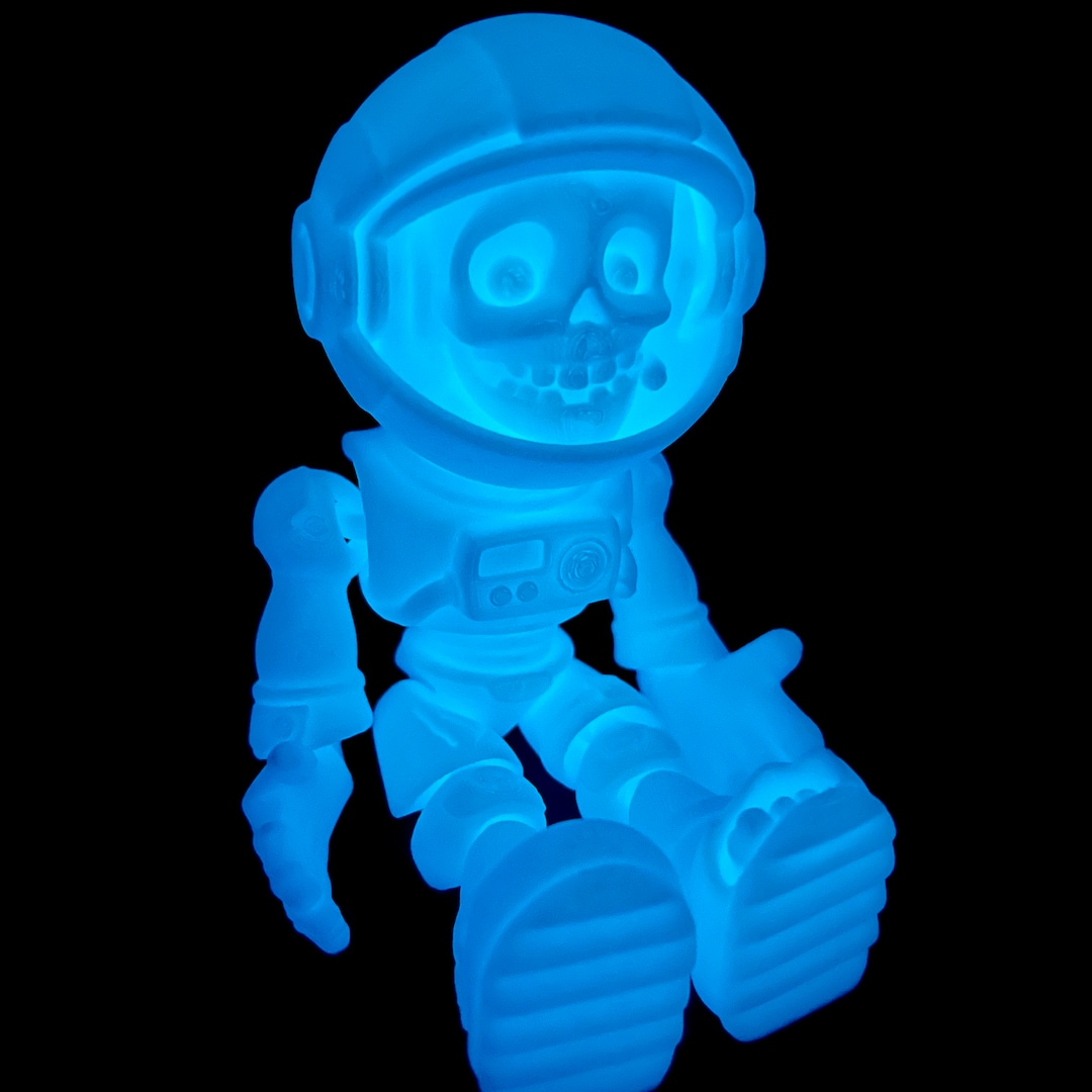 Astronaut Skeleton Articulated Flexi Fidget Toy Spaceman Desk Model 3D ...