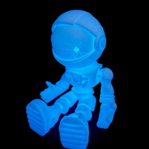 Astronaut Skeleton Articulated Flexi Fidget Toy Spaceman Reptile Desk ...