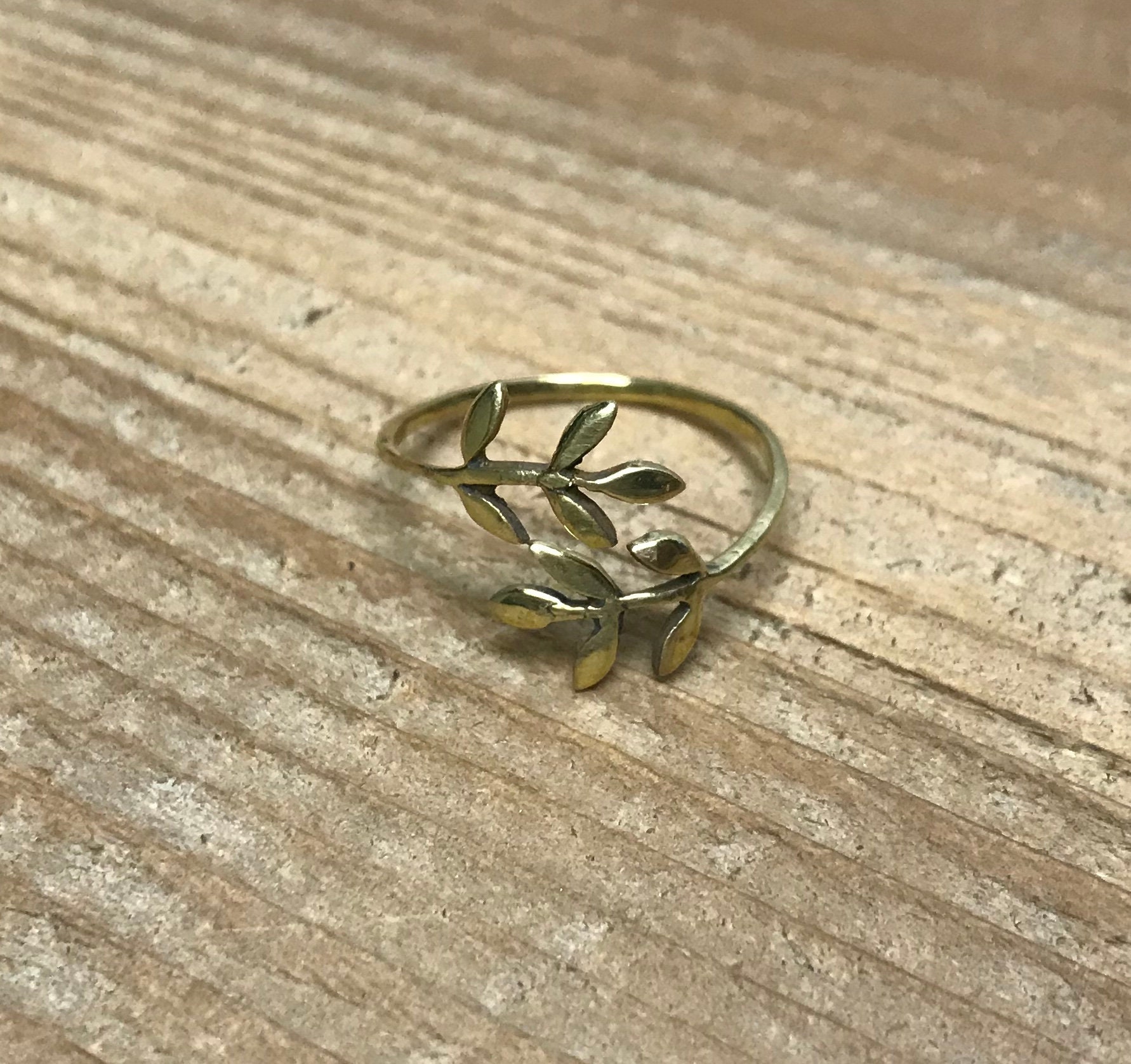 Brass Leaf Ring - Etsy