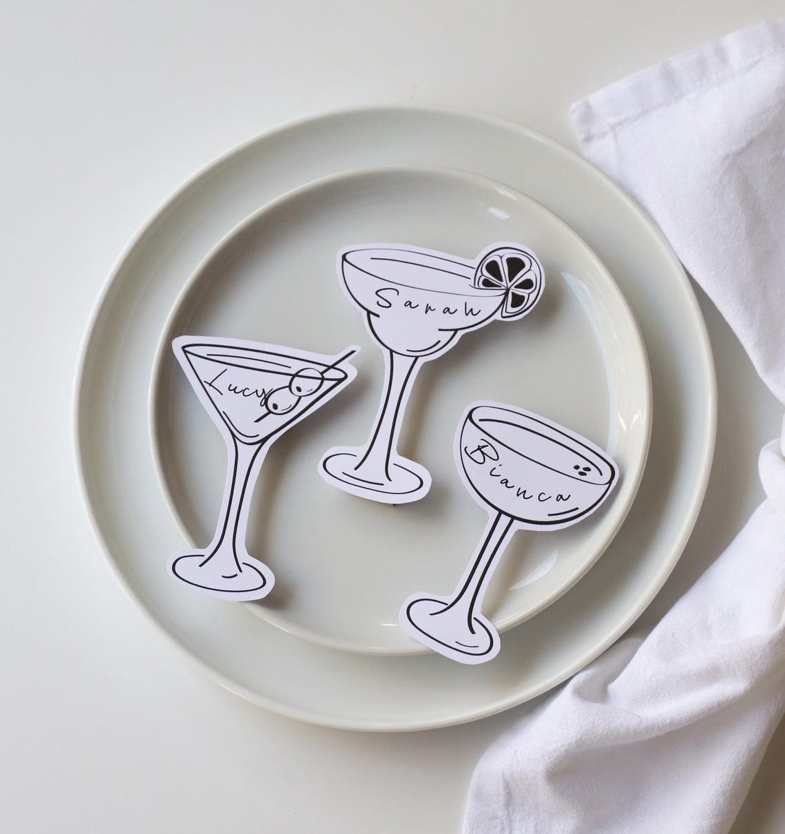 Oval Wave Menu & Cocktail Shaped Place Card Templates | Margarita Place ...