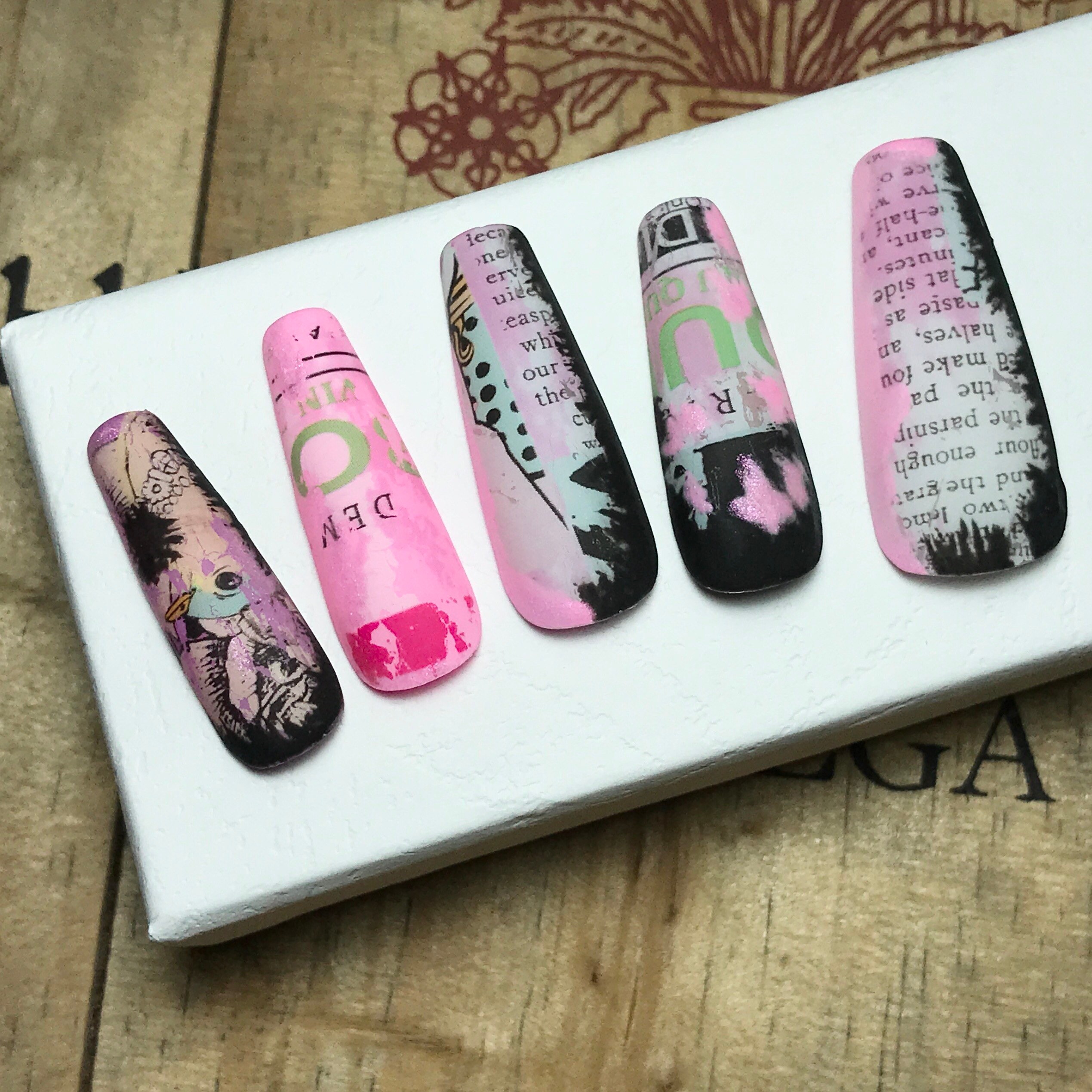 Graffiti Nails / Urban Nails / Luxury Press On Nails / Gel | Etsy