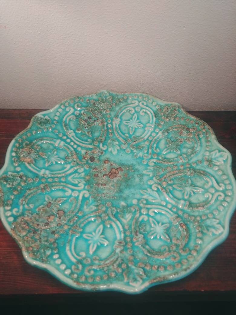 Vintage Turquoise Ceramic Medallion Plate Antiquated Primitive ...