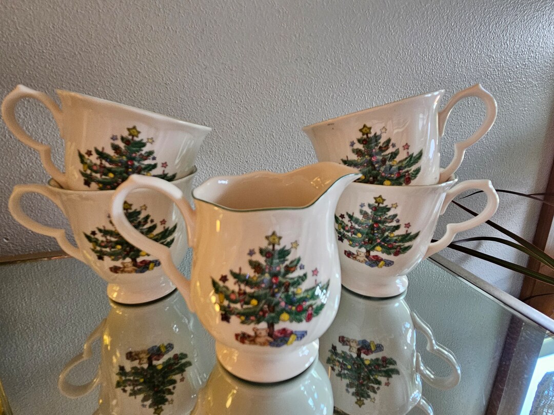 Vintage Nikko Happy Holidays Christmas Mugs and Cream Pitcher (6 Piece ...