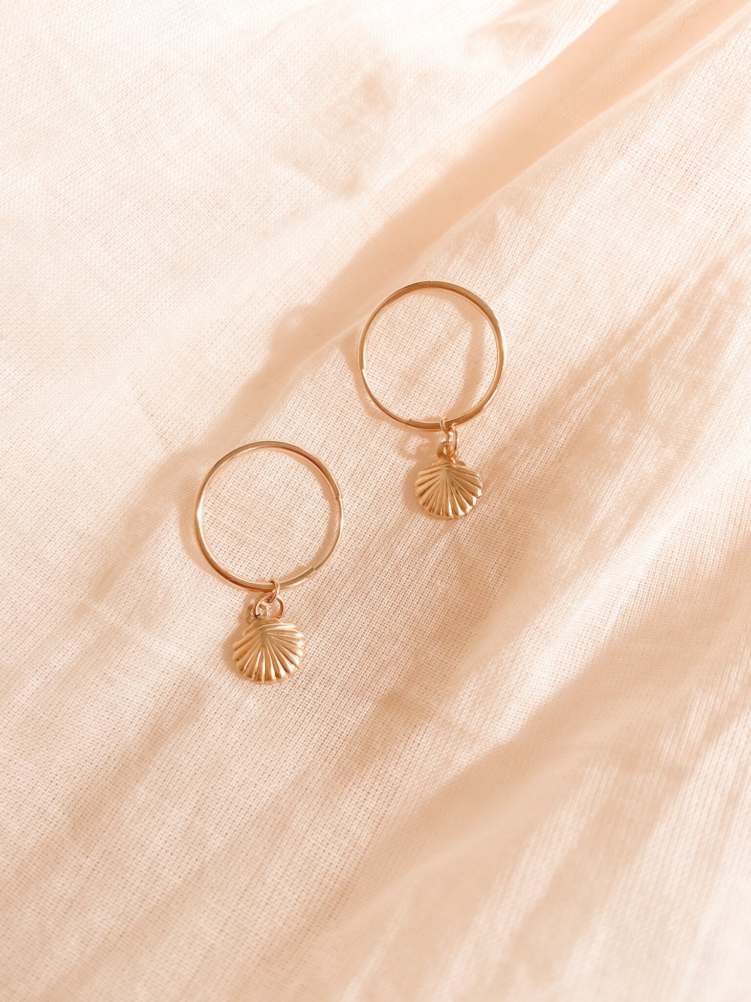Shell earrings hoop store