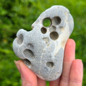 Hag Stone, Magic Witches Holey Stone, Natural Welsh Fairy Stone ...