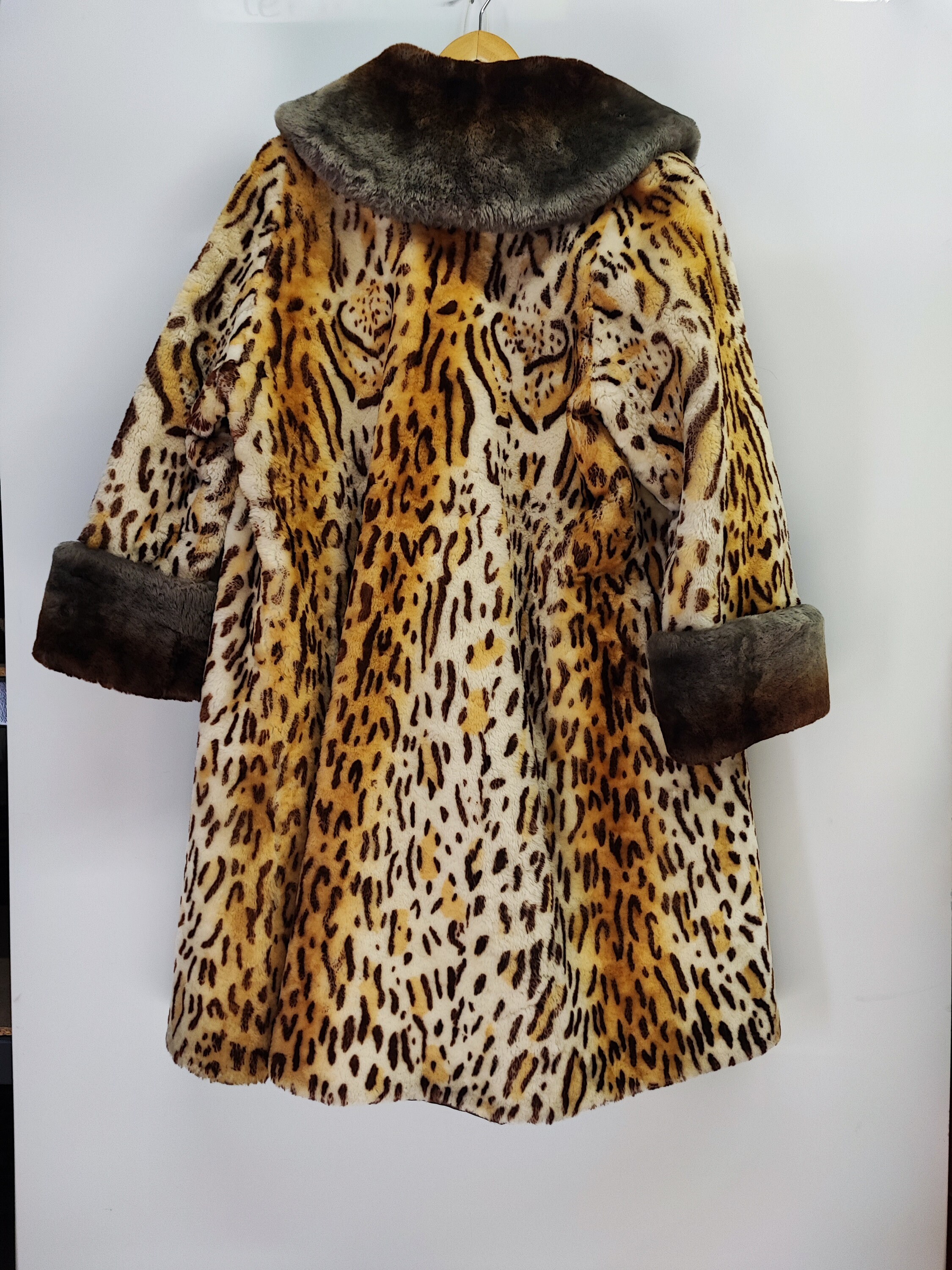 Royal Castor Faux Fur Coat Animal Print Size M - Etsy