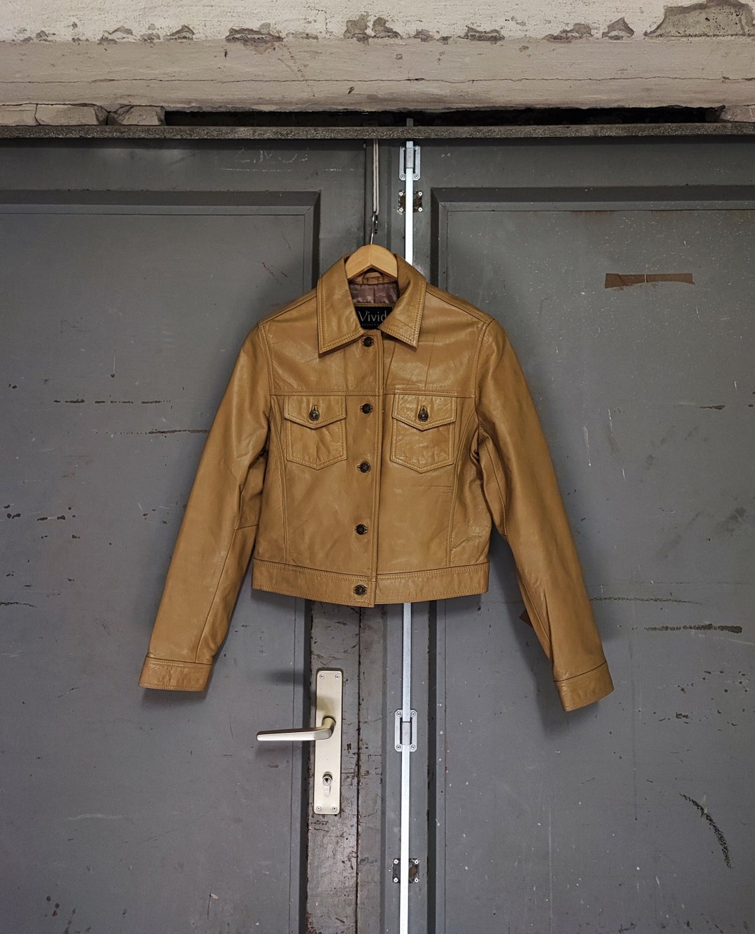 Vivid Leatherwear Dark Beige Leather Jacket Size L (ladies) - Unique ...