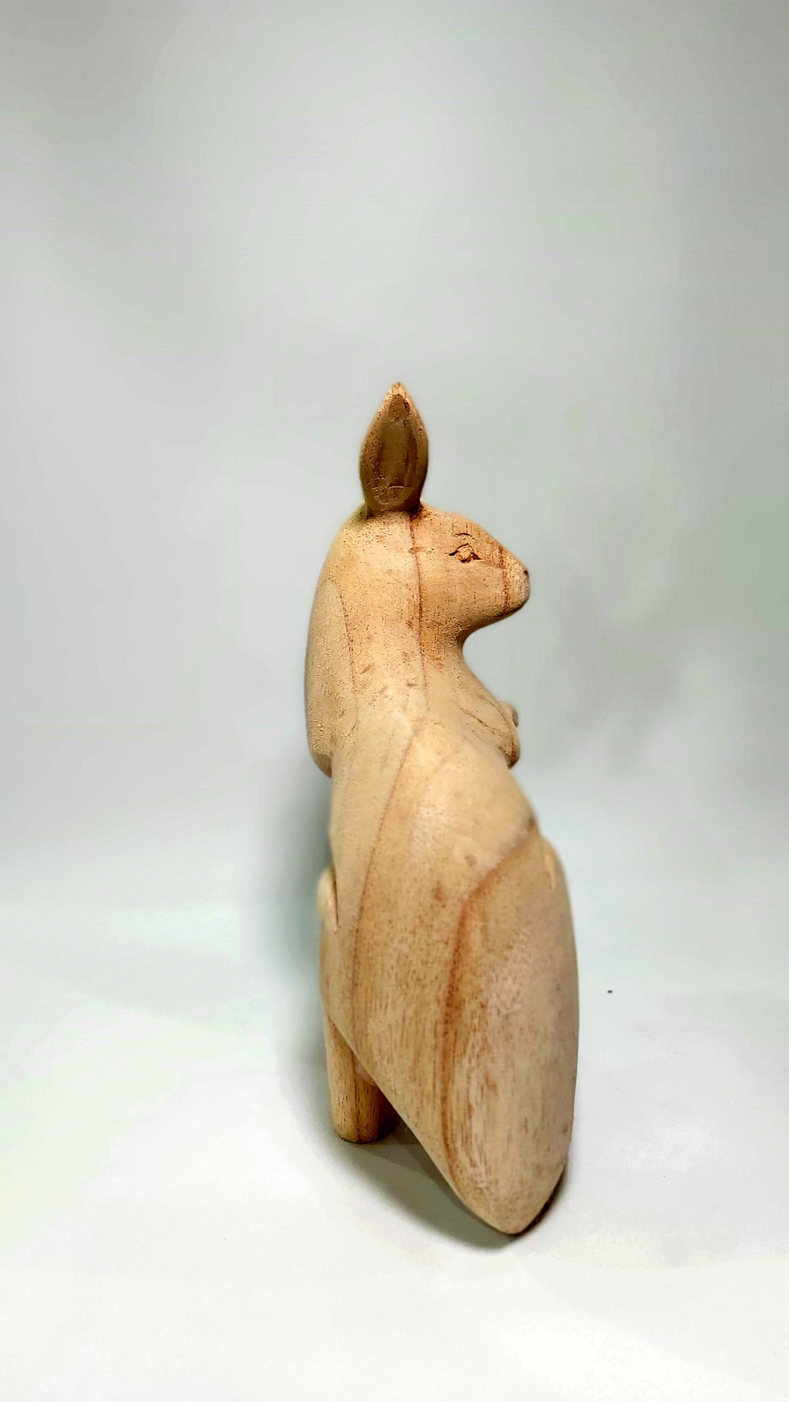 Wooden Kangaroo Sculpture, Animal Statue, Kangaroo Wood Carving ...