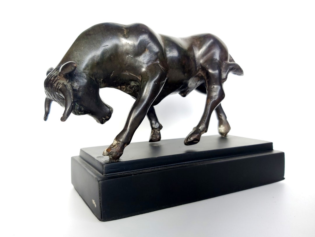 Bronze Bull Statue, Bull Figurine, Zodiac Statue, Taurus, Wild Animal ...