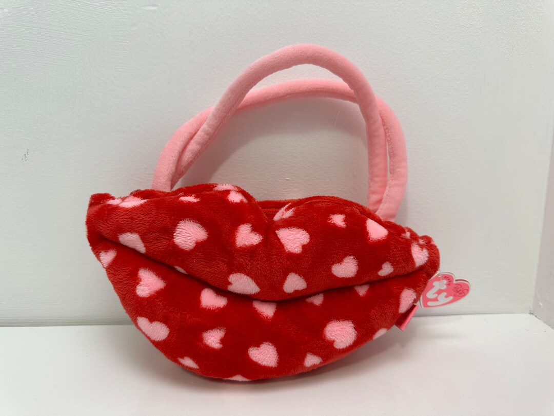 Ty Pinkys Collection “smooches” the Lips Purse With Zipper and Handles ...