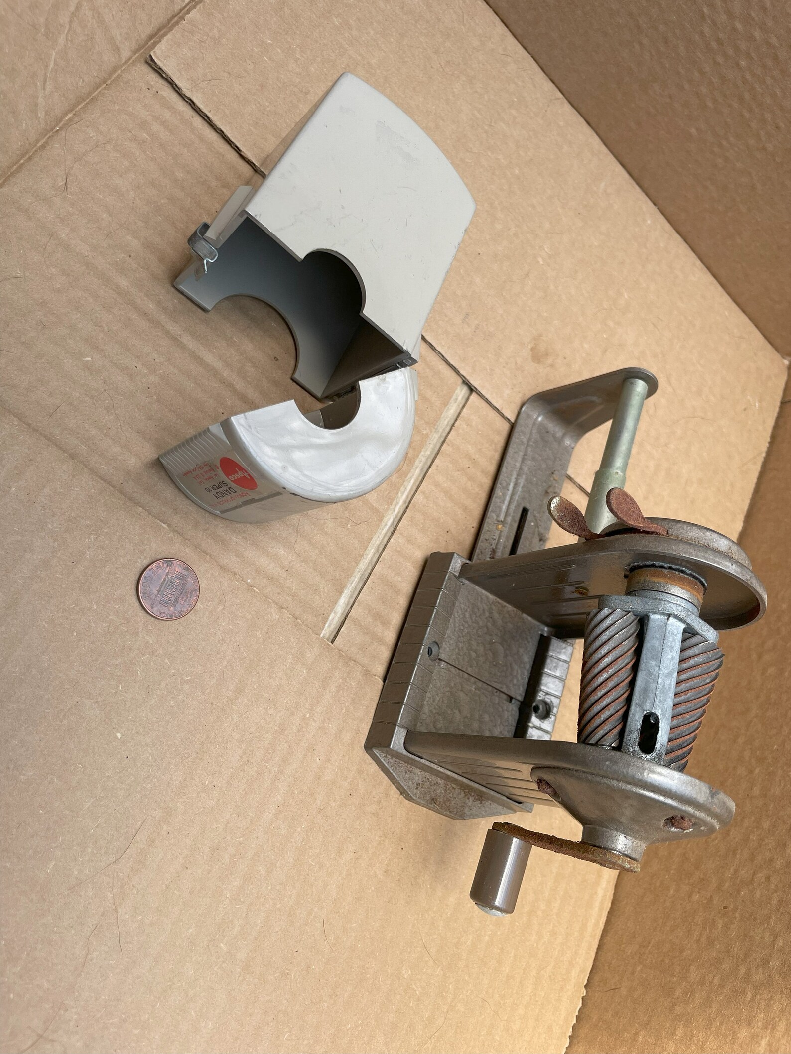 Vintage Apsco Products Inc. Dandy Super 10 Hand Crank Pencil Sharpener ...