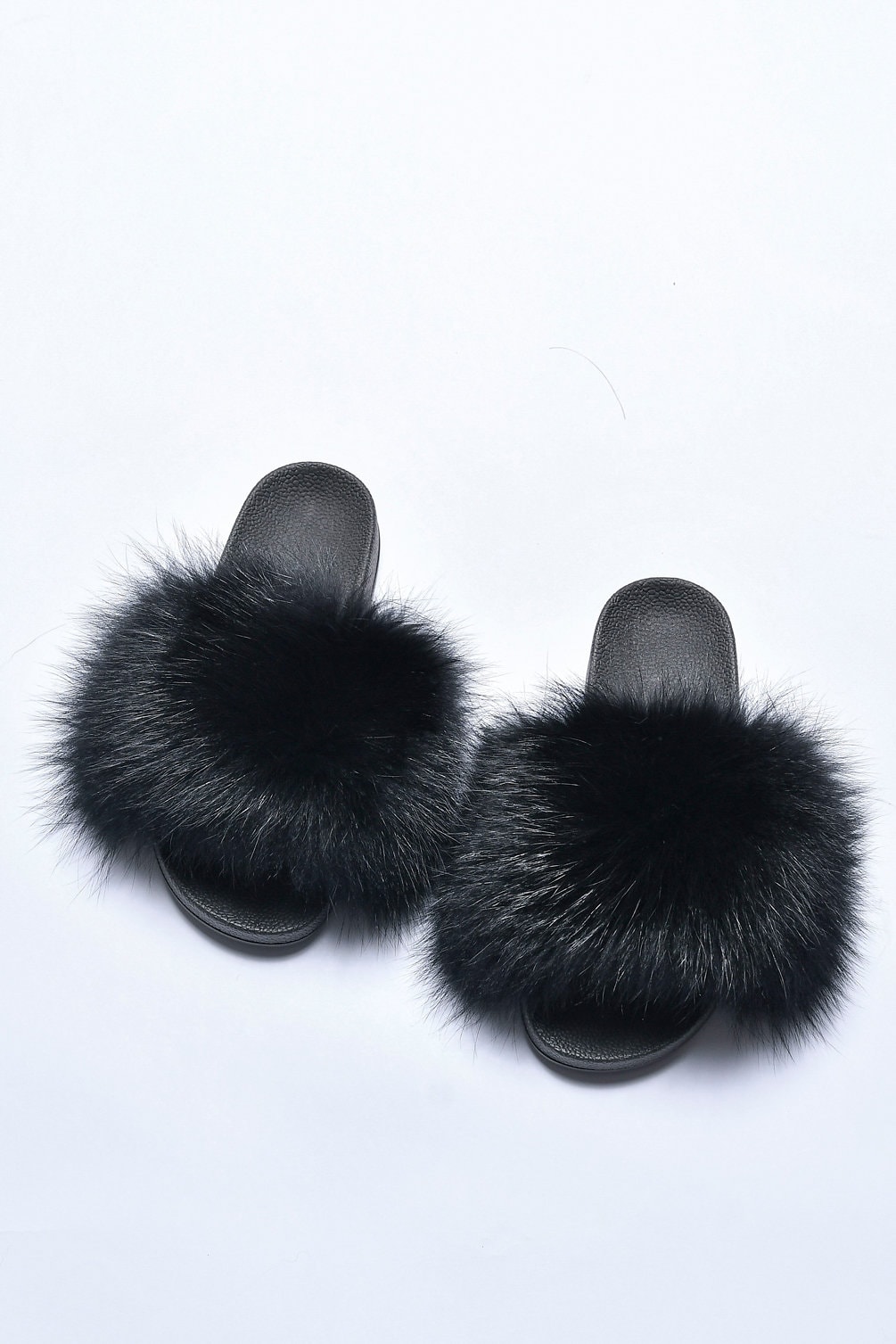 Black Polar Fox Fur Sliders: Women's Luxury Summer Sandals - Etsy