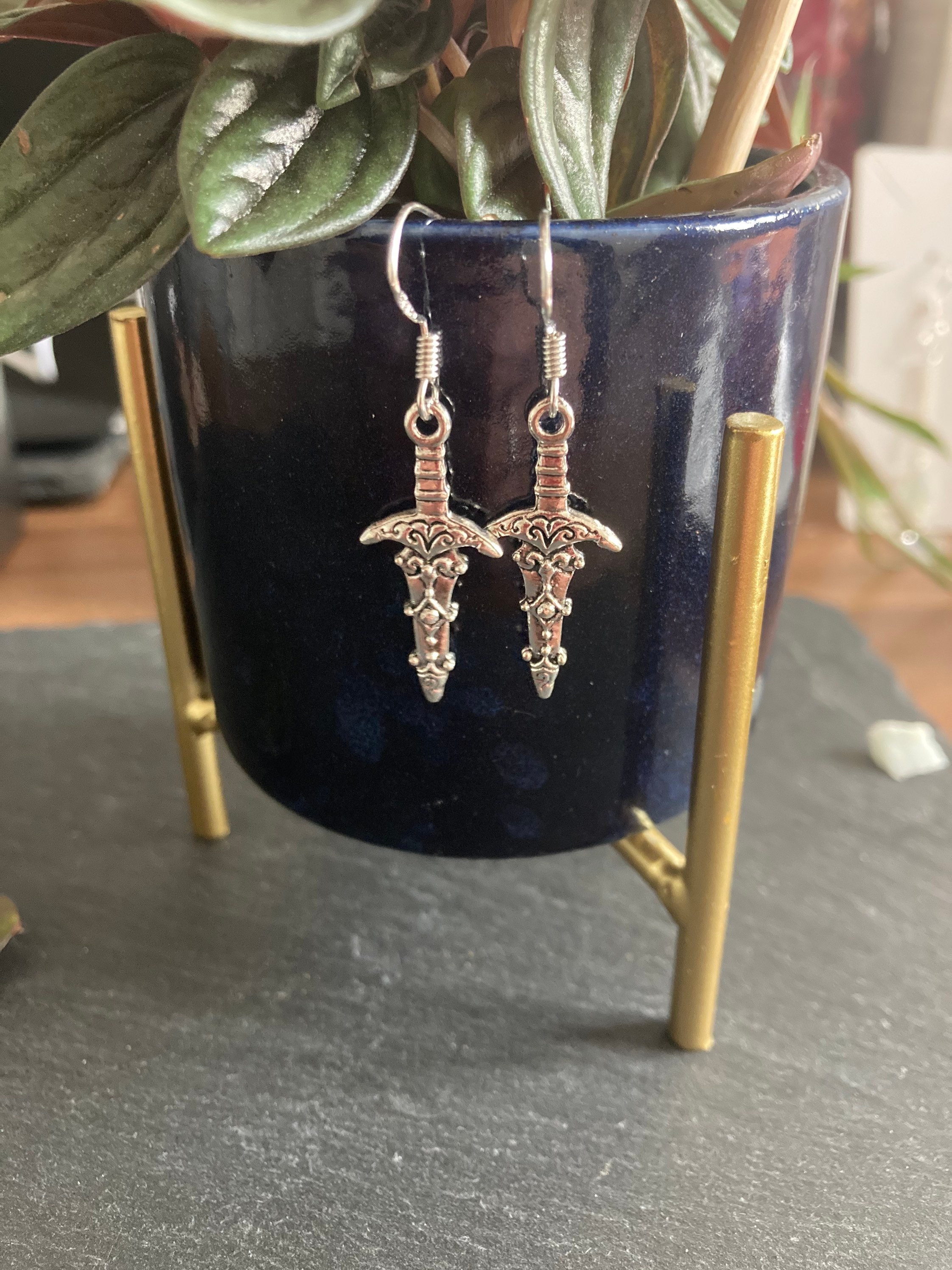 Dagger earrings antique silver sword earrings dangling knife | Etsy