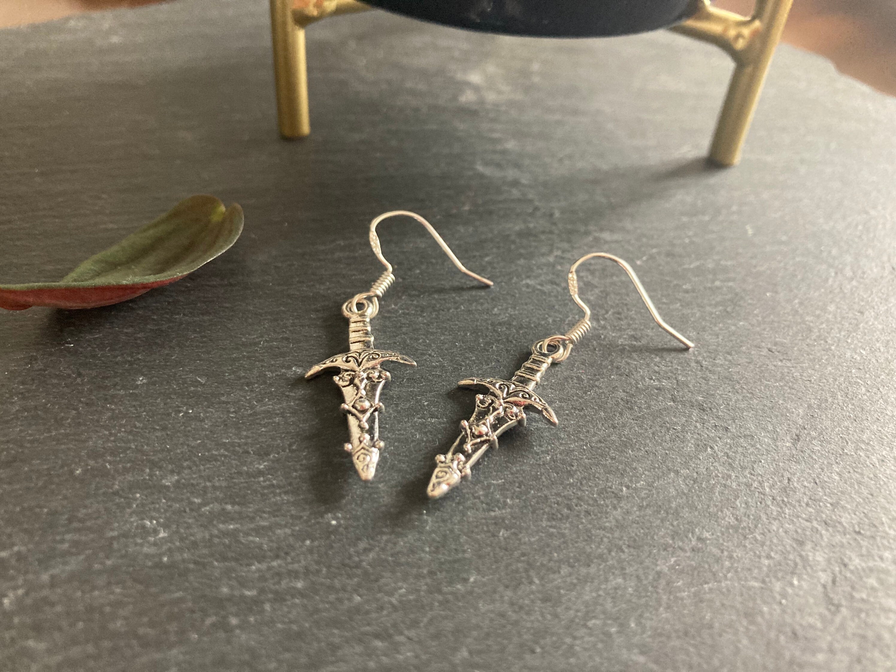 Dagger earrings antique silver sword earrings dangling knife | Etsy