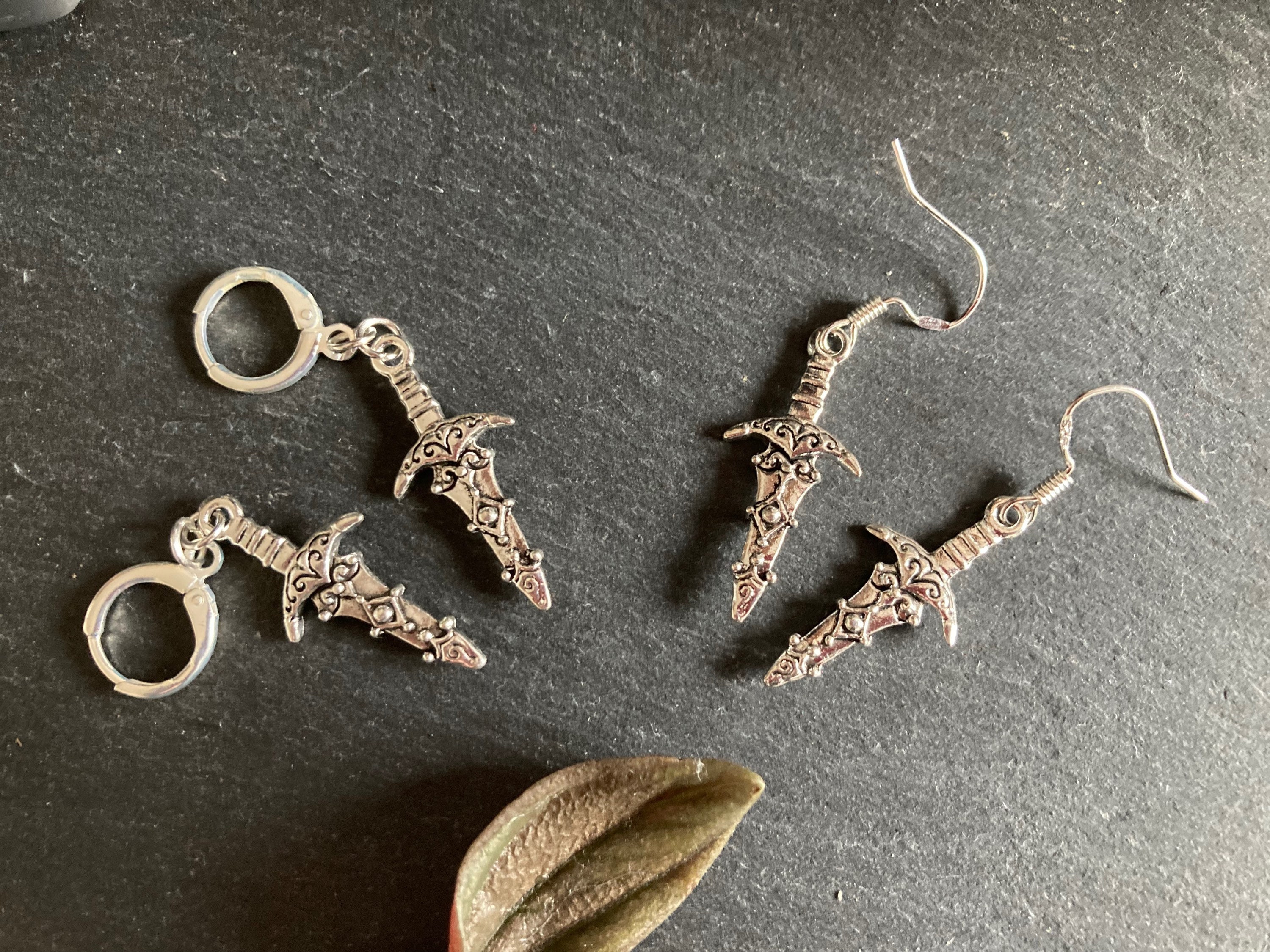 Dagger earrings antique silver sword earrings dangling knife | Etsy