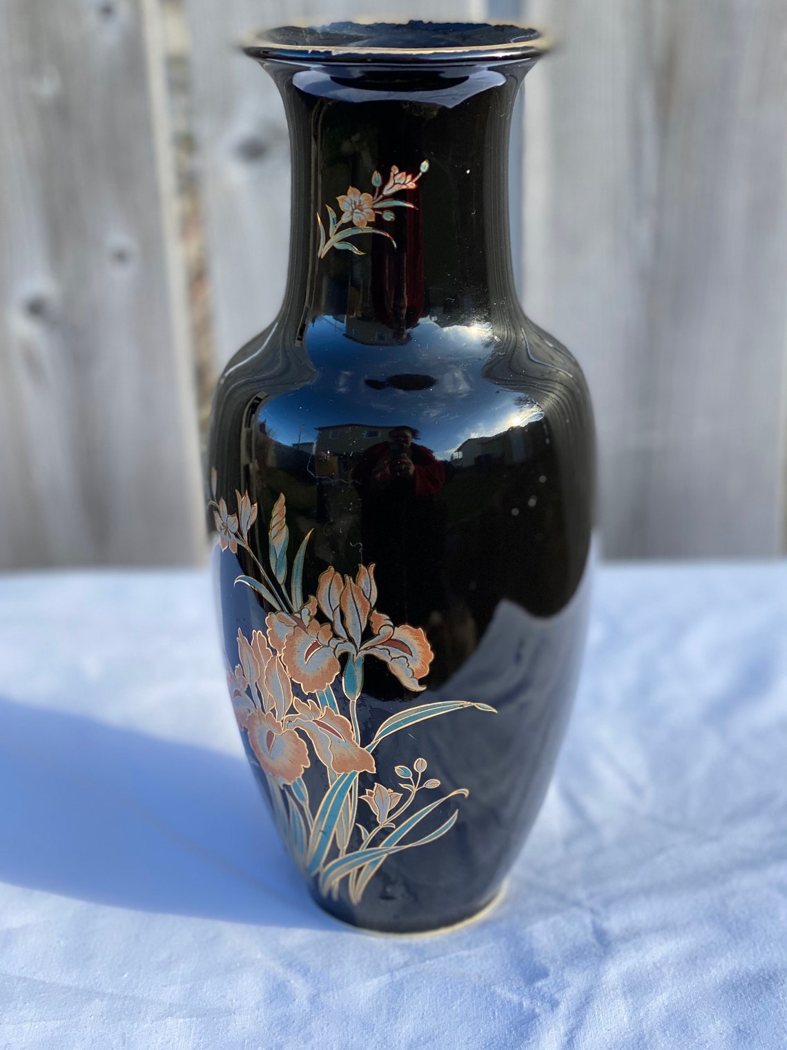 Vtg Black Vase with Flowers Made in Japan | Etsy
