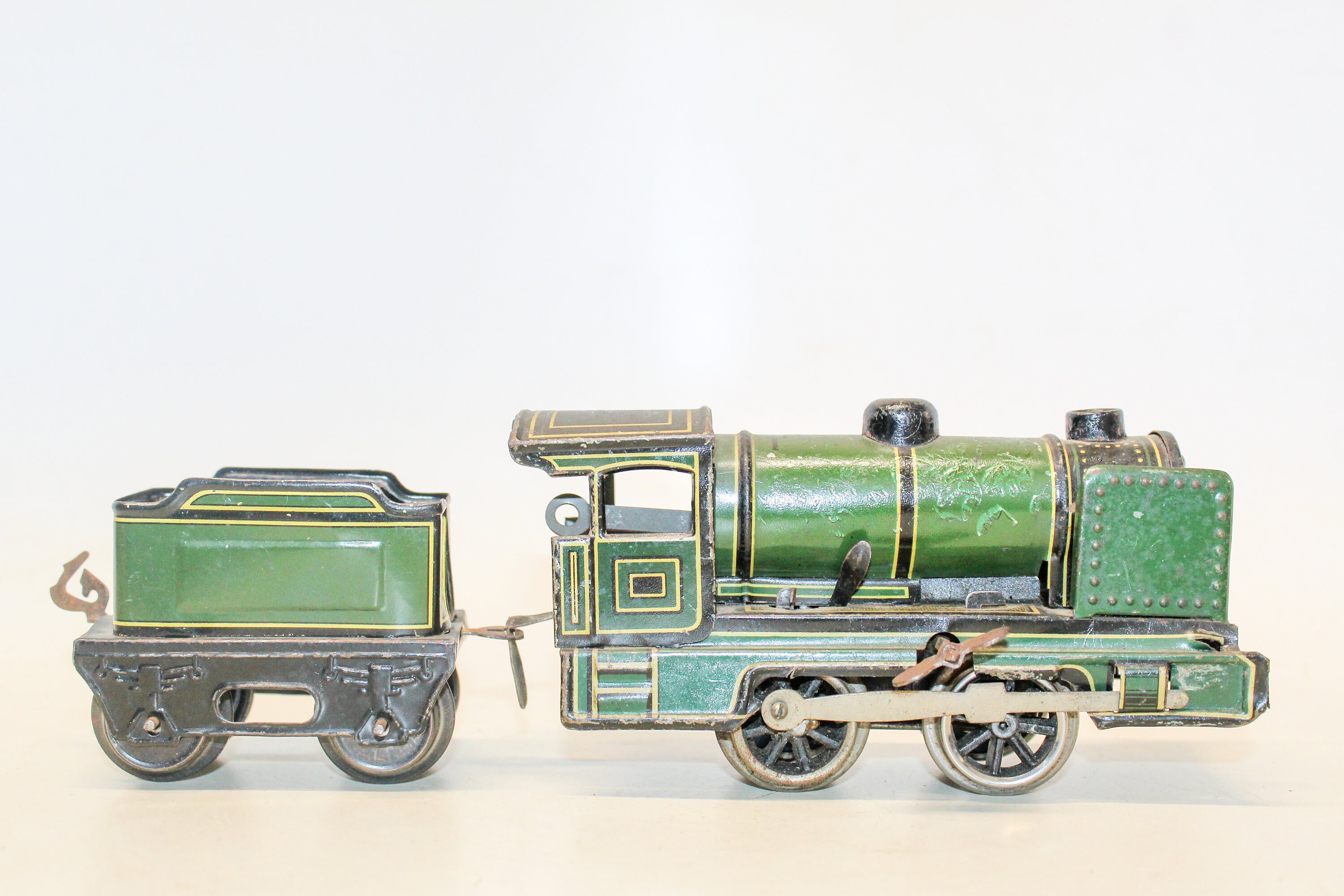 Vintage Pre-war Karl Bub KBN 0-gauge Green Clockwork Locomotive - Etsy