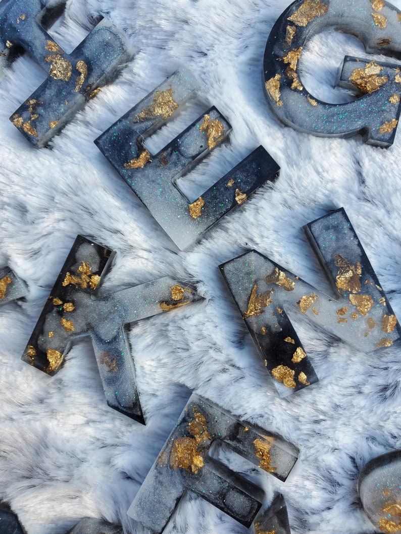 Custom Initial Keychain Marble Letter Keychain Resin - Etsy