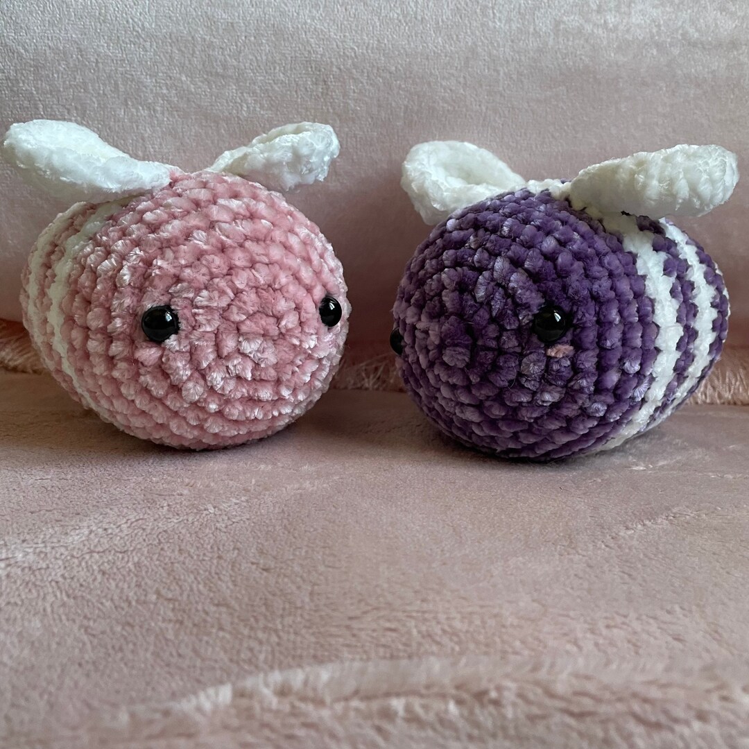 Velvet Crochet Bee - Etsy