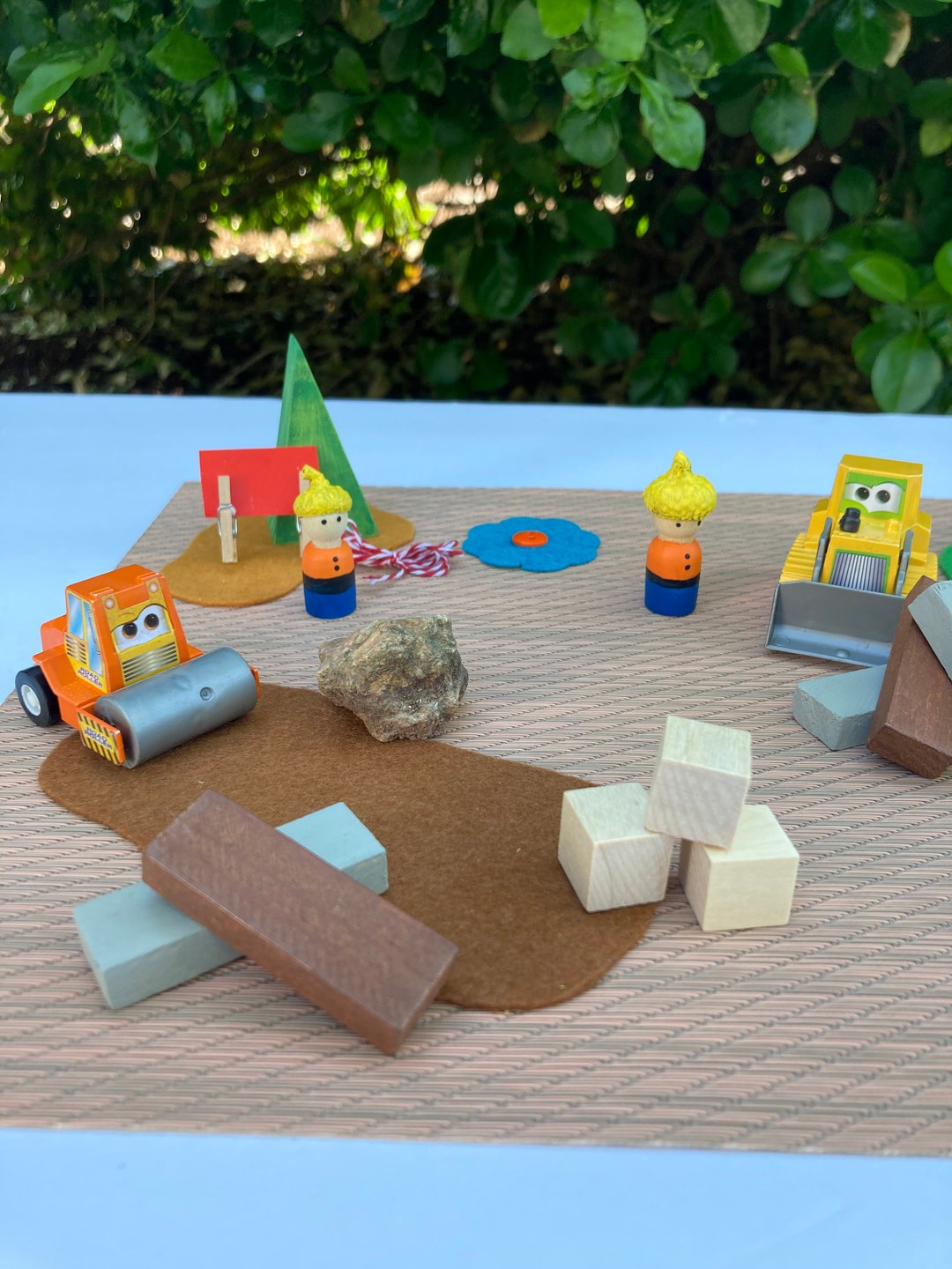 Construction Site Play Mat, Bulldozer and Steamroller Fun, Quiet Time ...