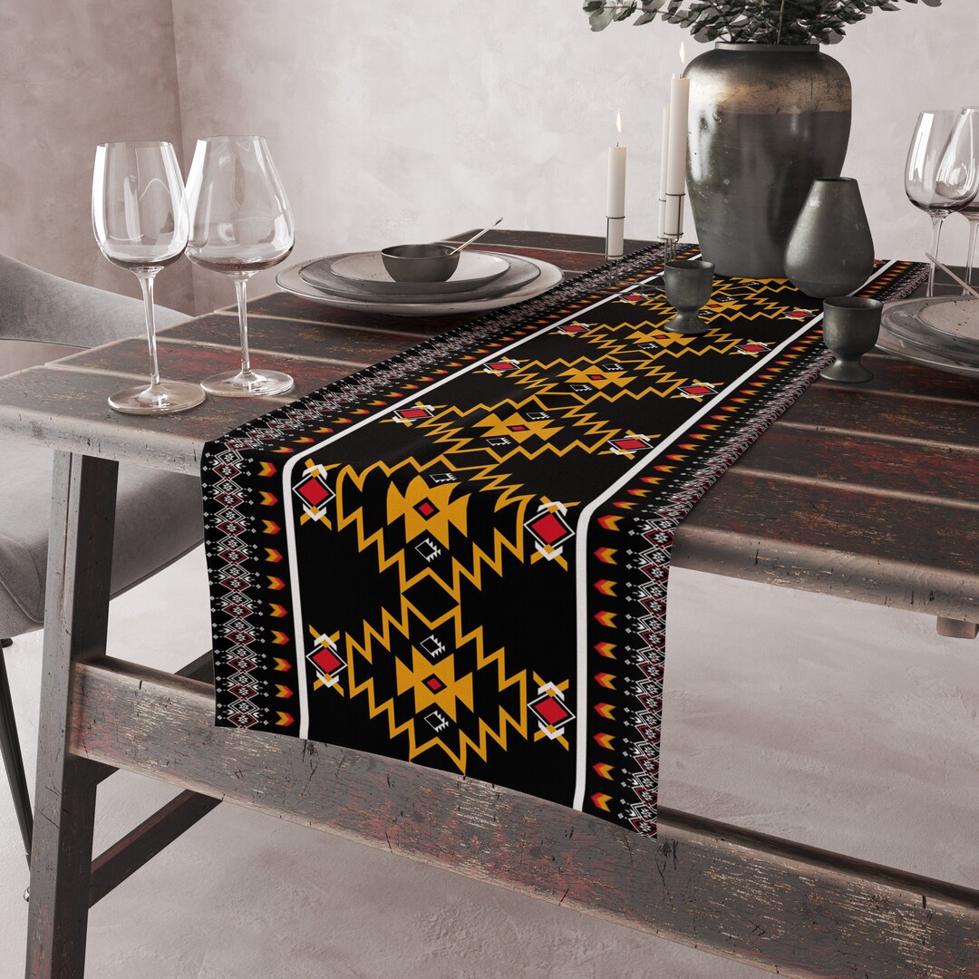 Southwestern Table Centerpiece, Custom Table Runner, Wedding Table ...