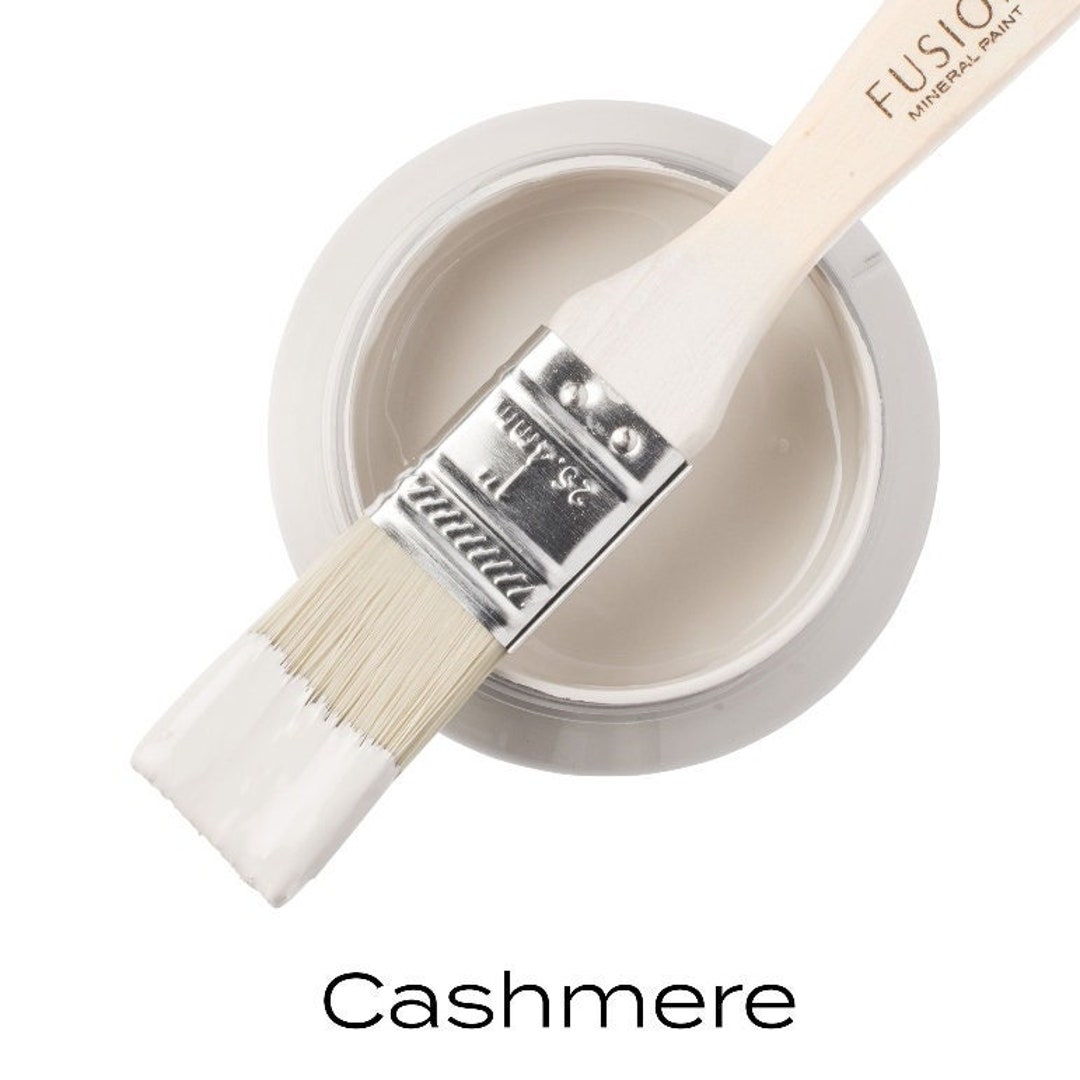 Fusion Cashmere Paint Pint * Fusion Mineral Paint Pint off White ...