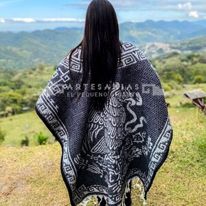 Gaban jorongo O Sarape Bordado Doble One Size Plus Super Cozy Cowboy ...