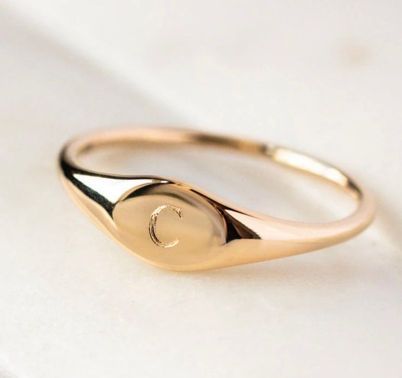 Solid 14k/9k Gold Engravable Signet Ring, Minimalist Gold Ring, Small ...