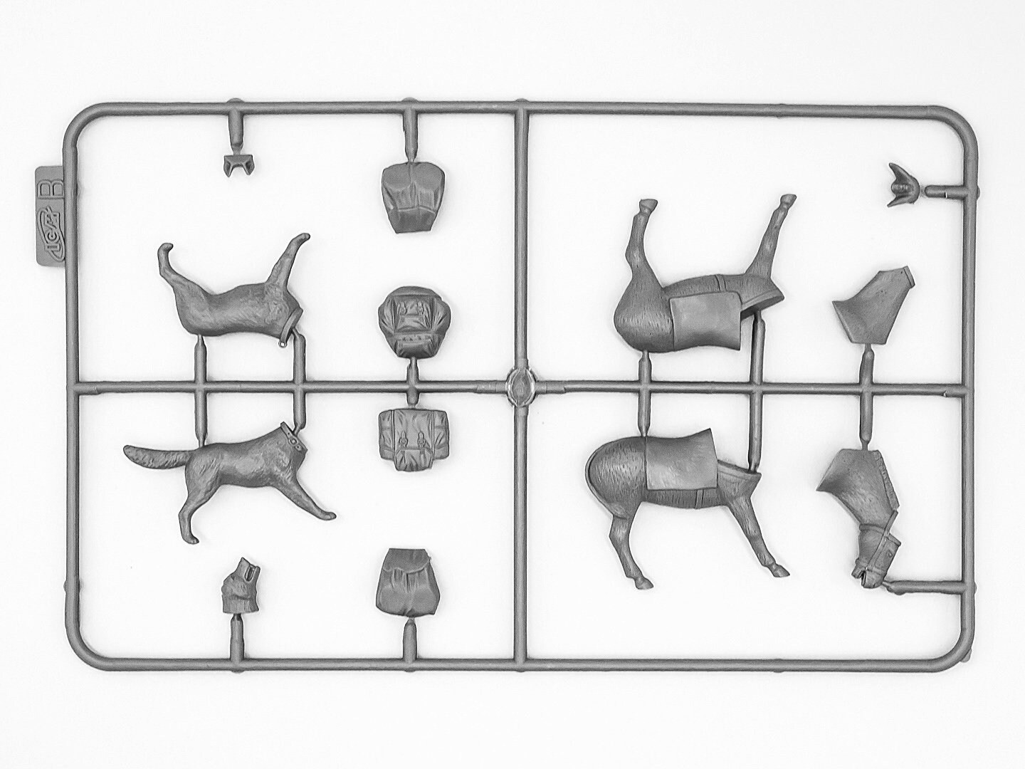 Scale 1/35 Plastic Model Kit Figure Soviet Sappers, Soviet-afghan War ...